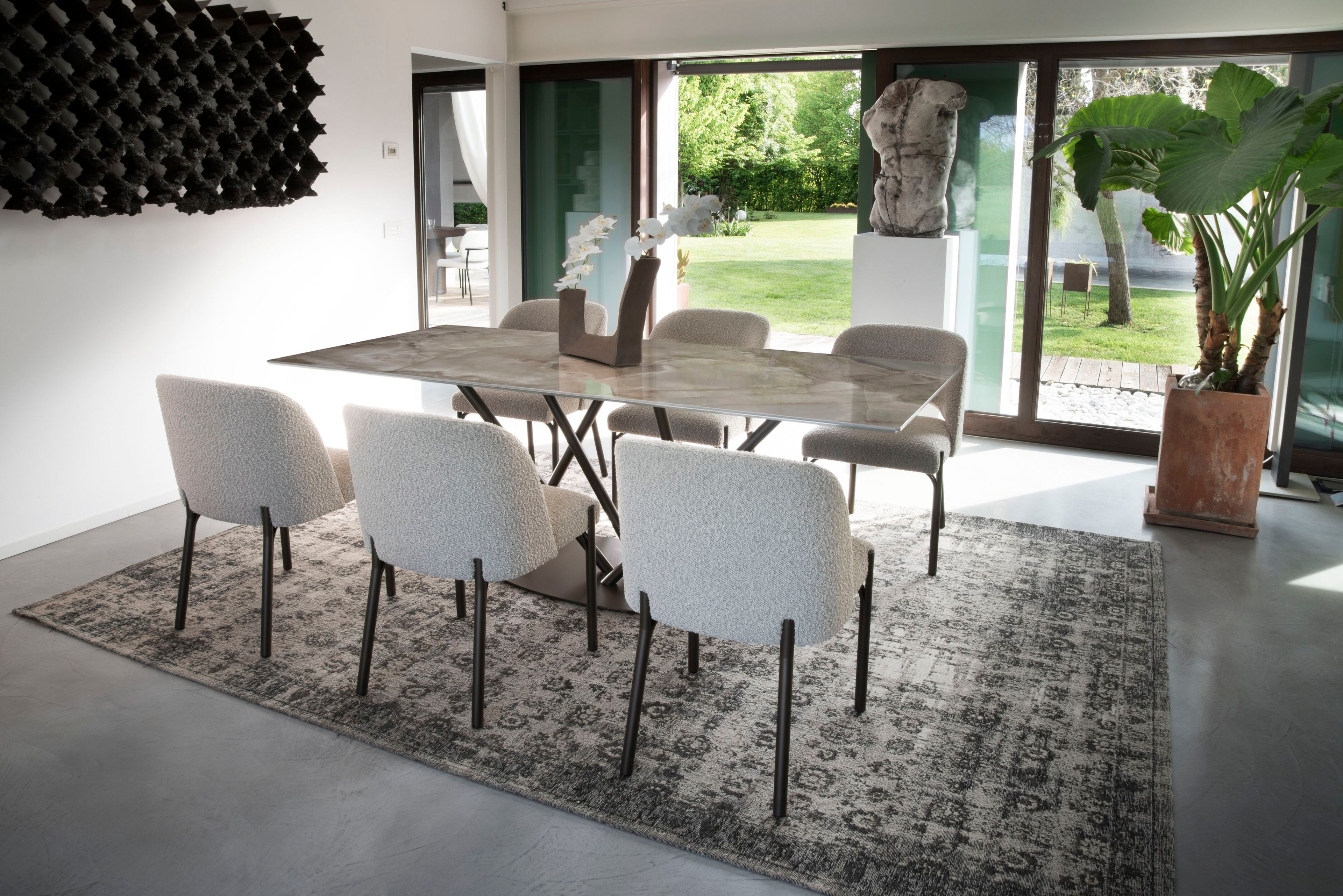 LIBRA Upholstered fabric chair By Tonon | design Matteo Nunziati