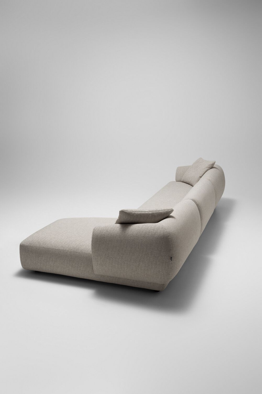 KAMARI Sofa By Twils