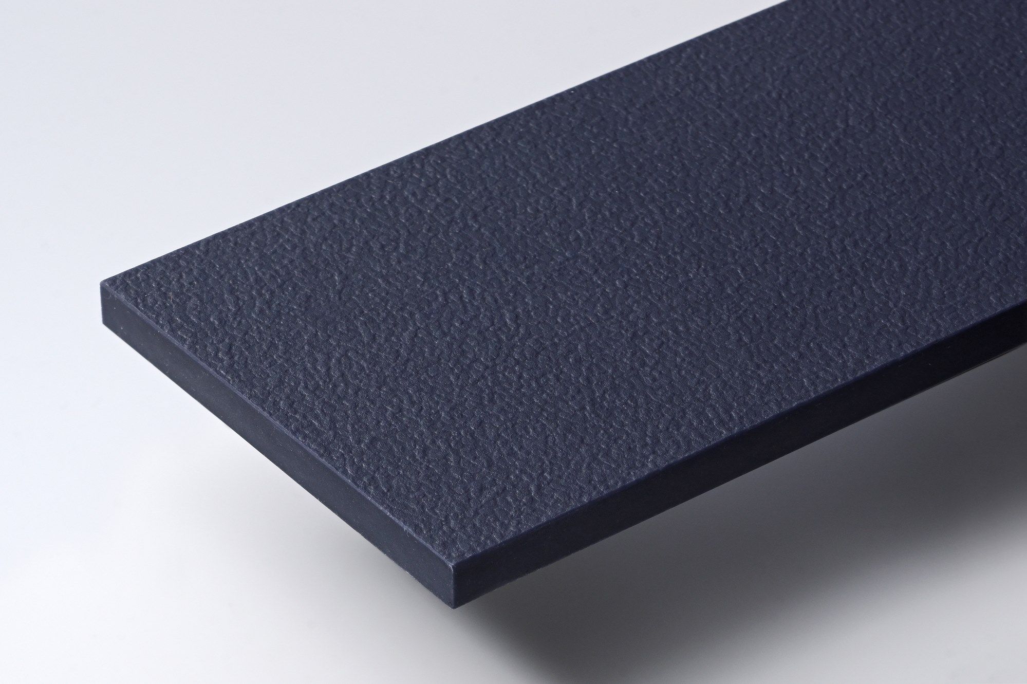 ULTRA SURFACE - NATURAL Kitchen worktop By YOSHIMOTO | design Akiyoshi ...