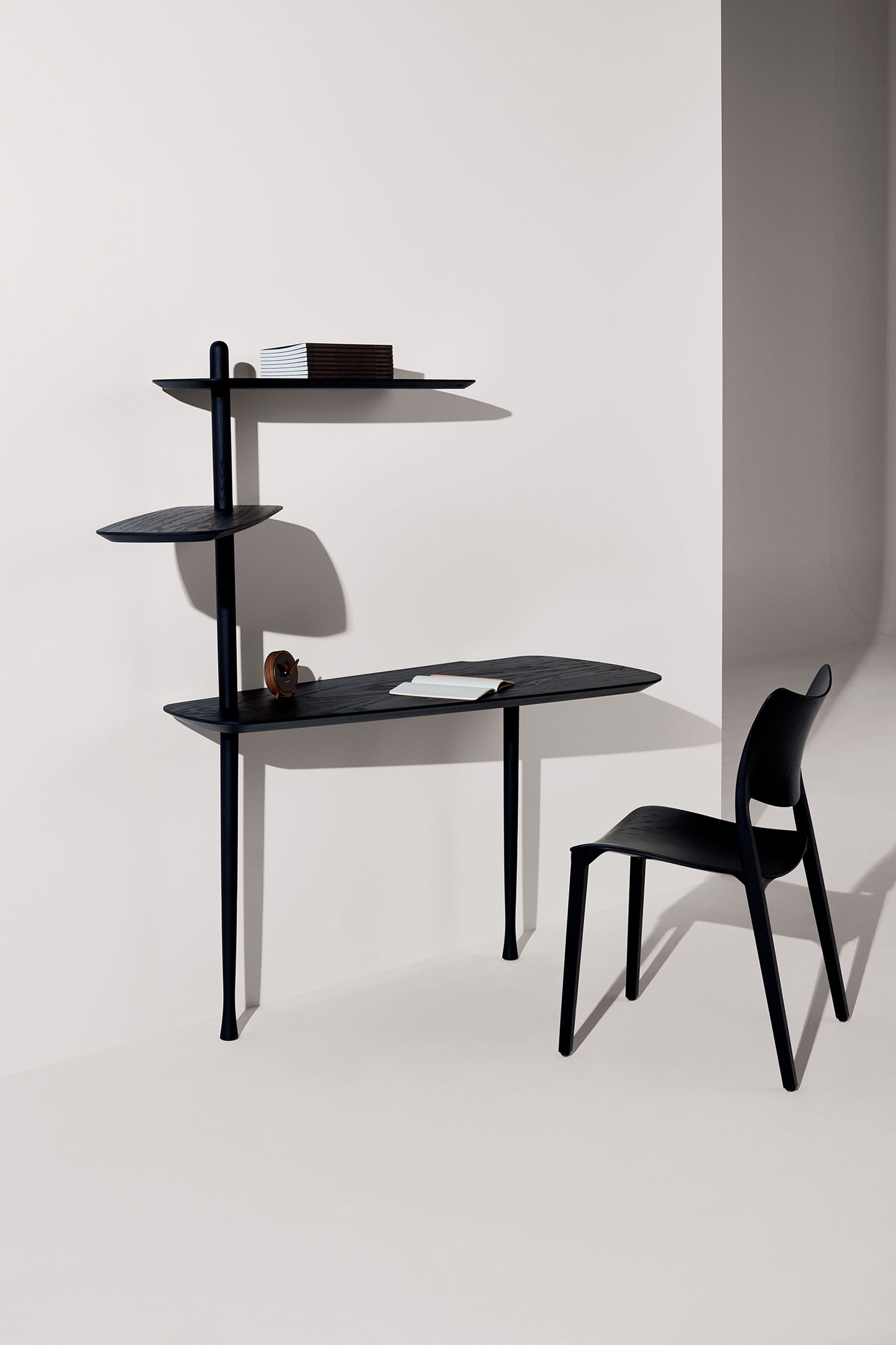 UNICA | MDF secretary desk MDF secretary desk By nomon | design Andrés ...