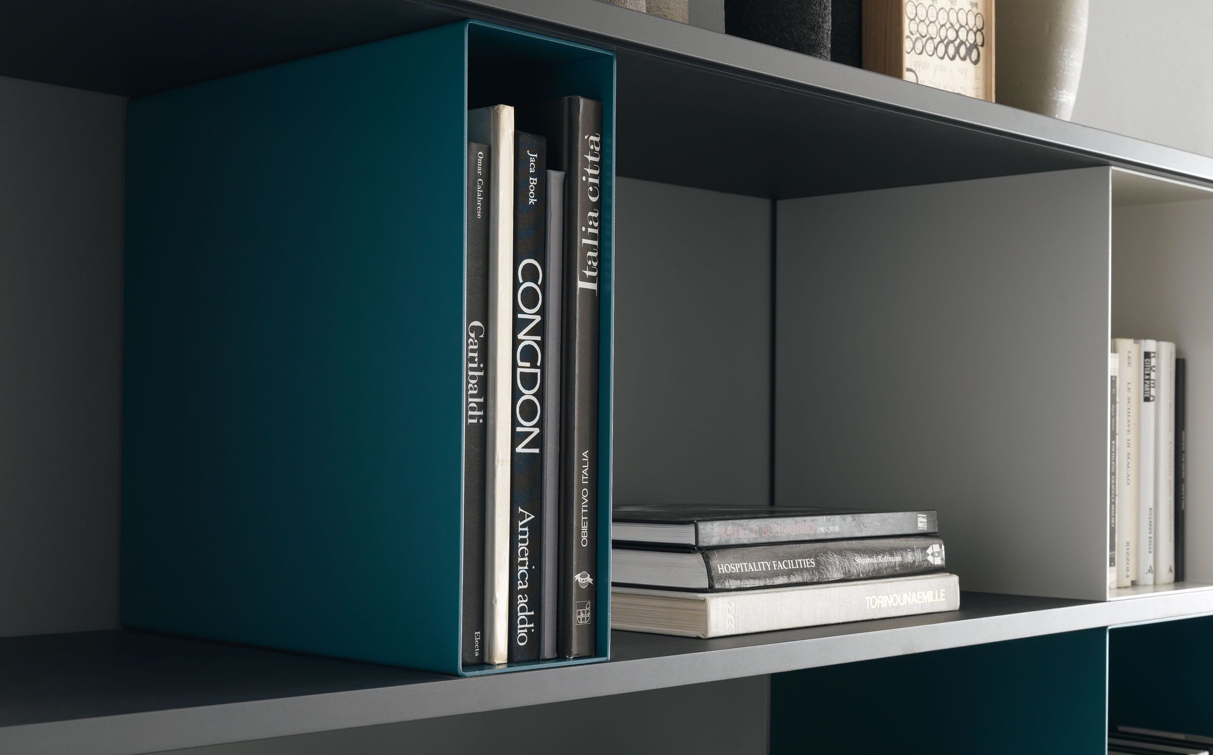 URBAN | Storage wall By MisuraEmme design Iriam Bettera