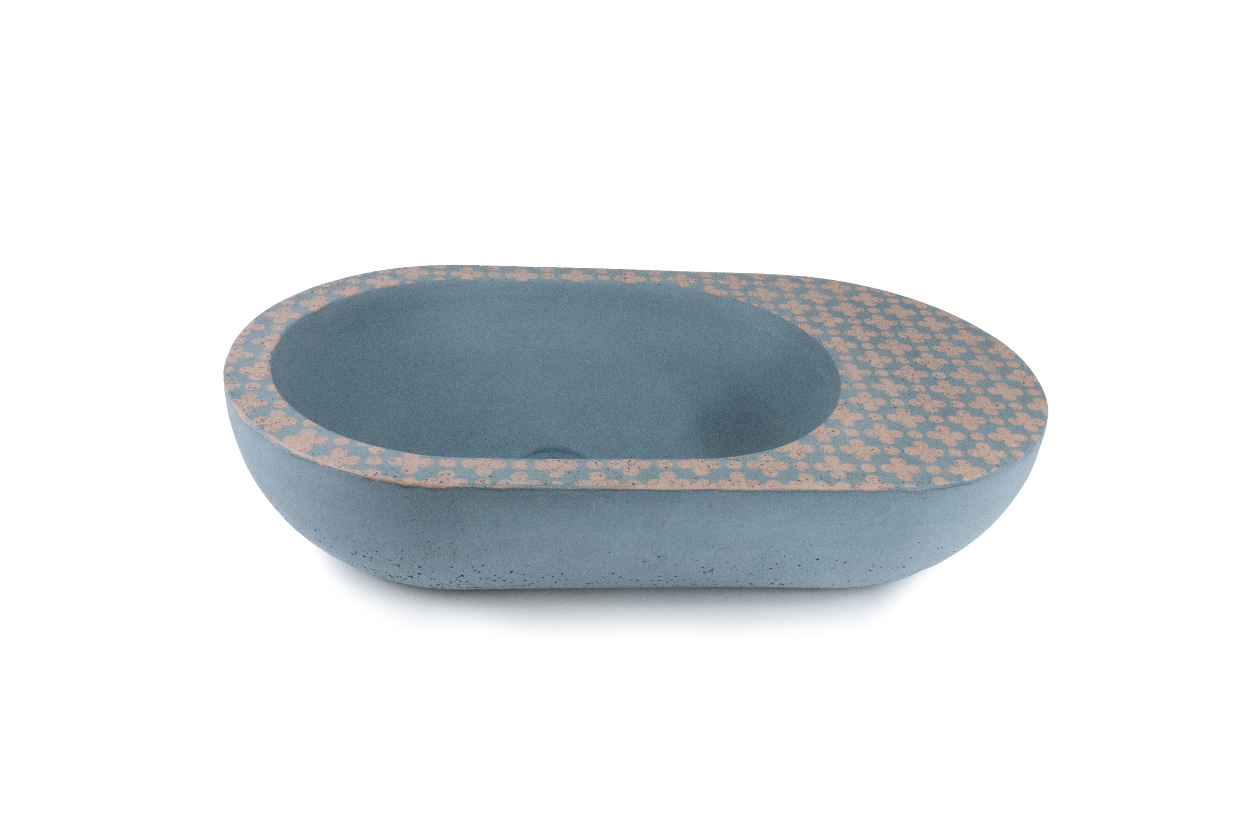 HOLYWATER Washbasin By URBI et ORBI
