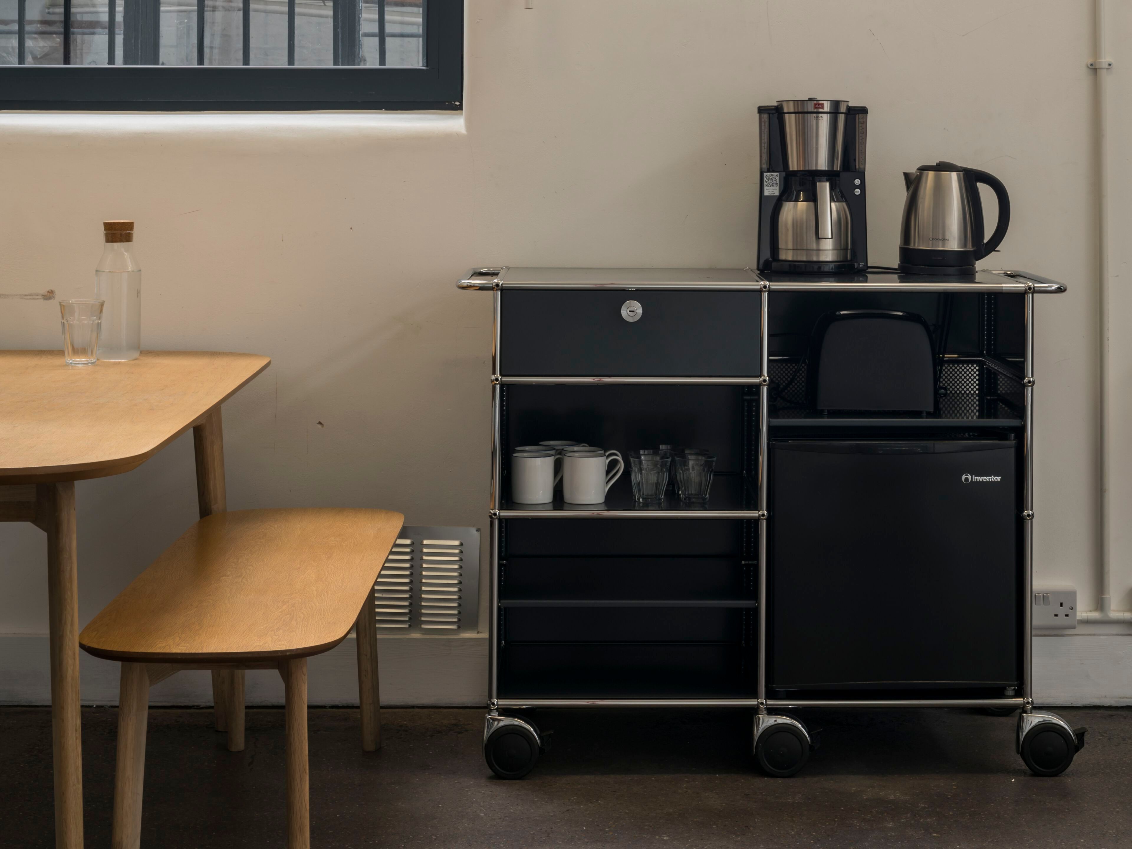 USM HALLER SERVING CART Metal trolley with drawer By USM