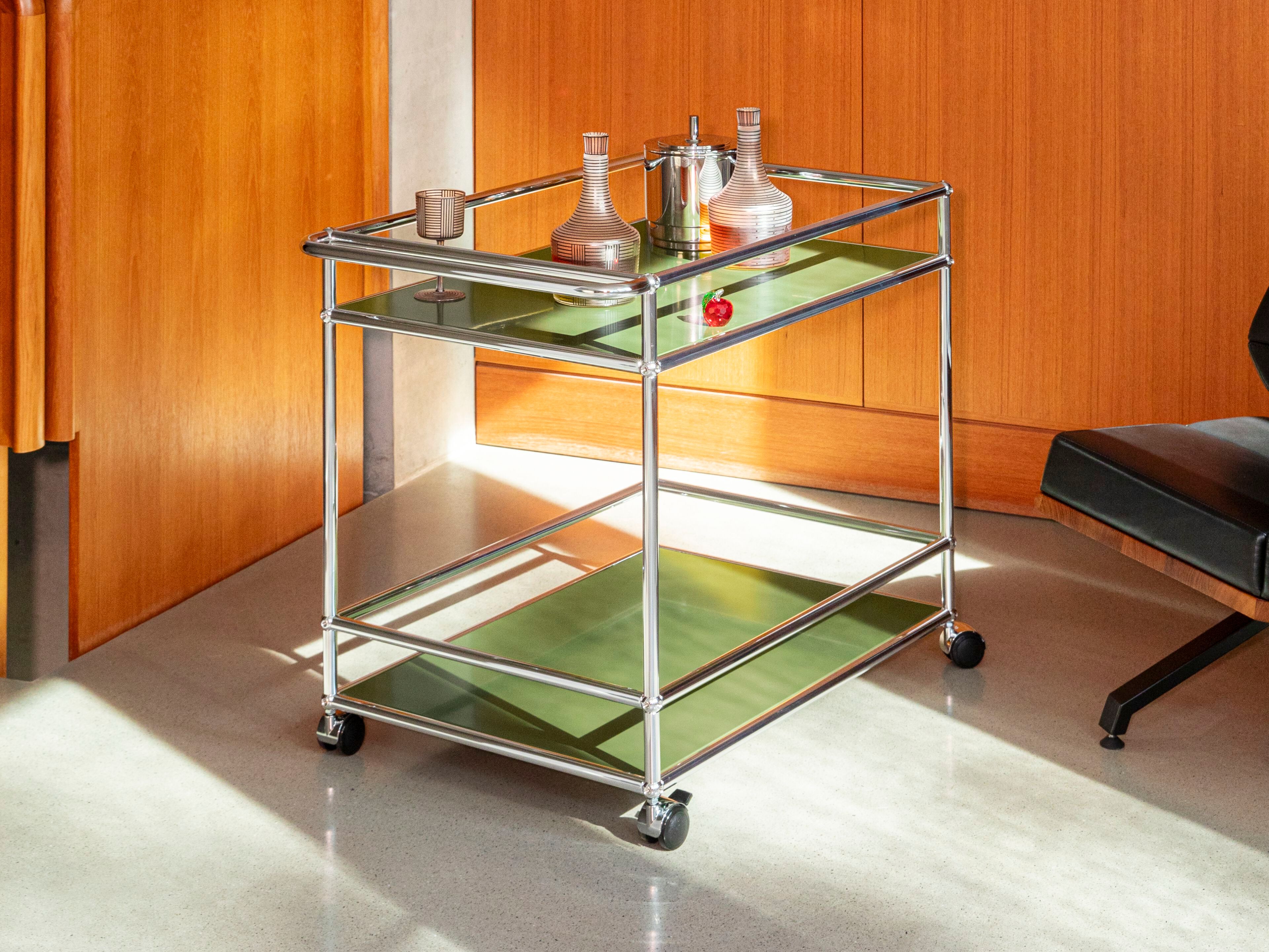 USM HALLER Steel drinks trolley By USM