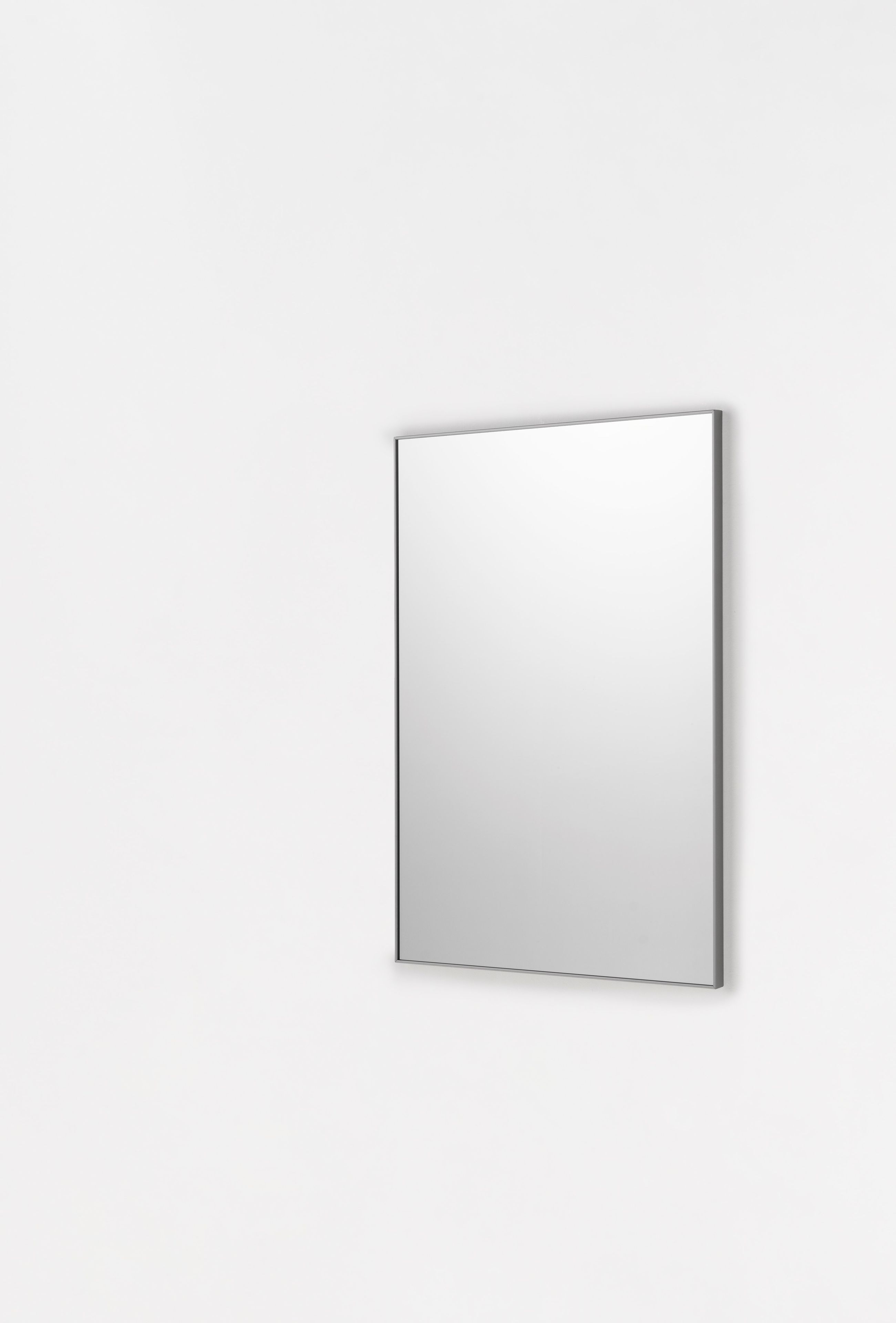 UTE MINIMAL Mirror By Casamania & Horm