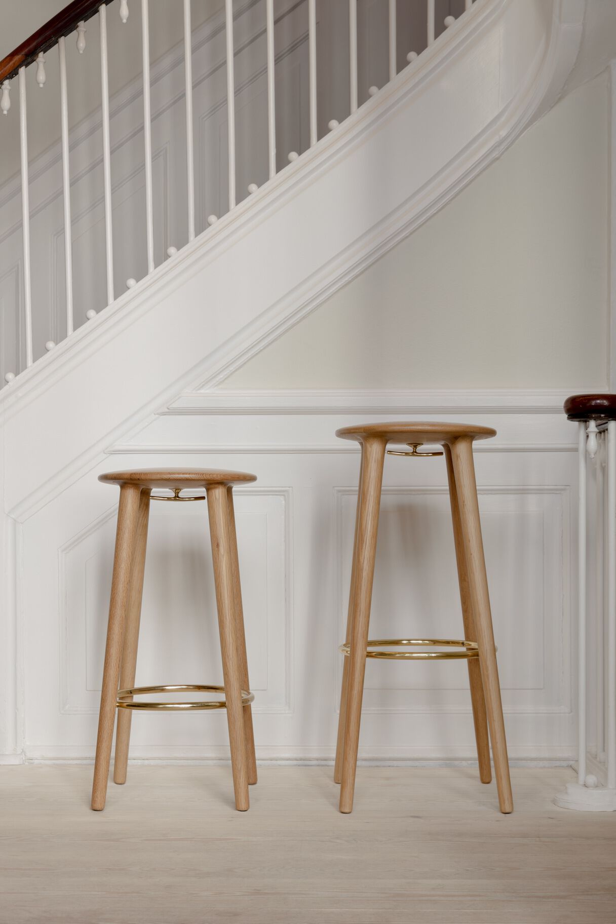 THE SOCIALITE Stool By Umage