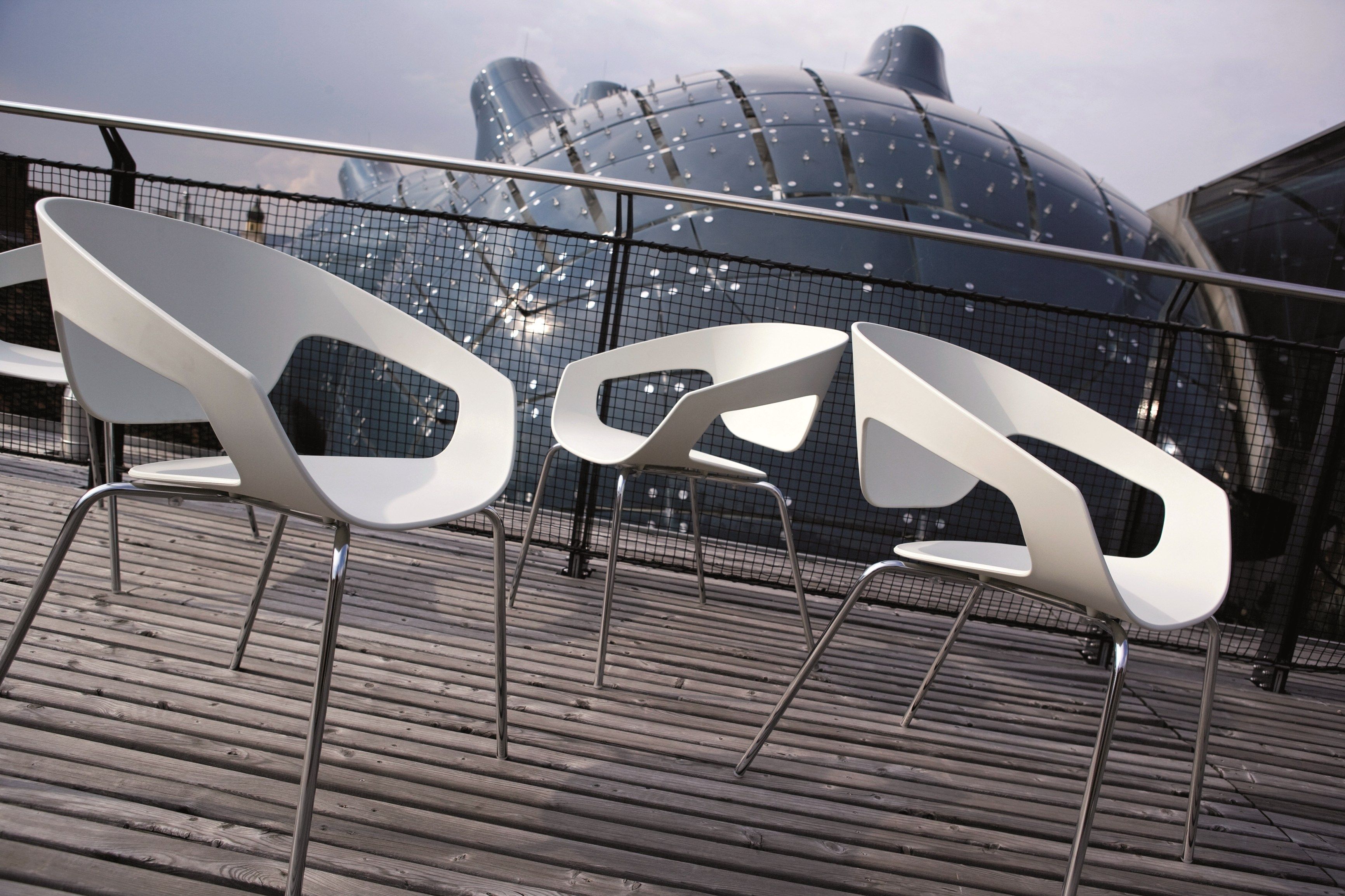 VAD STACKABLE POLYPROPYLENE Chair By Casamania & Horm | design Luca ...