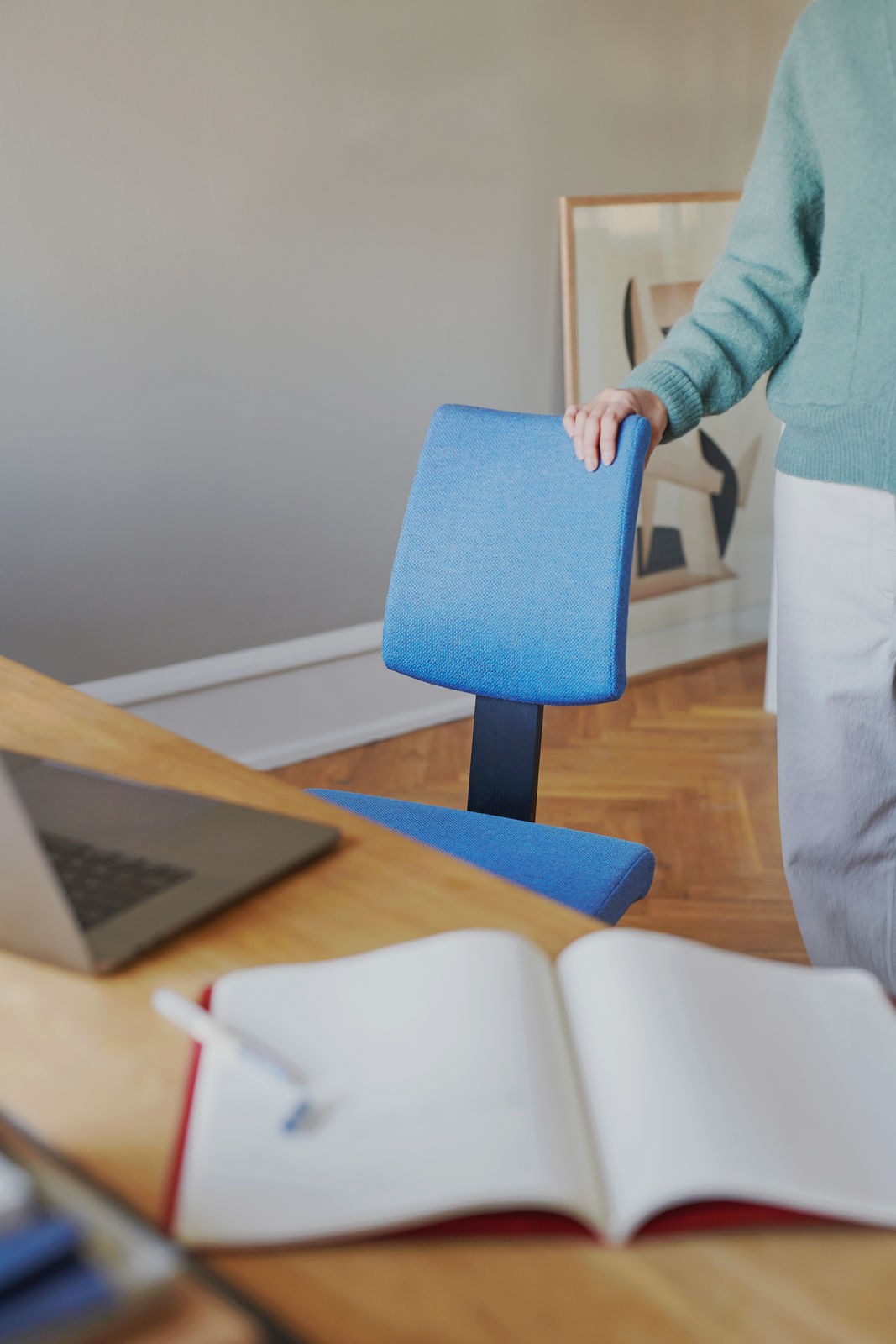 Sedia a dondolo ergonomica in legno e tessuto VARIABLE™ PLUS By Varier ...