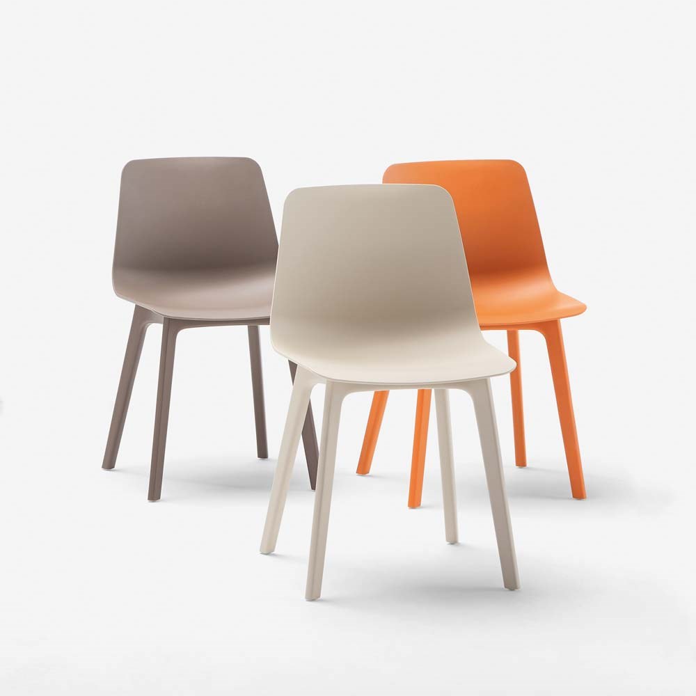 VARYA Polypropylene chair By INCLASS | design Simon Pengelly