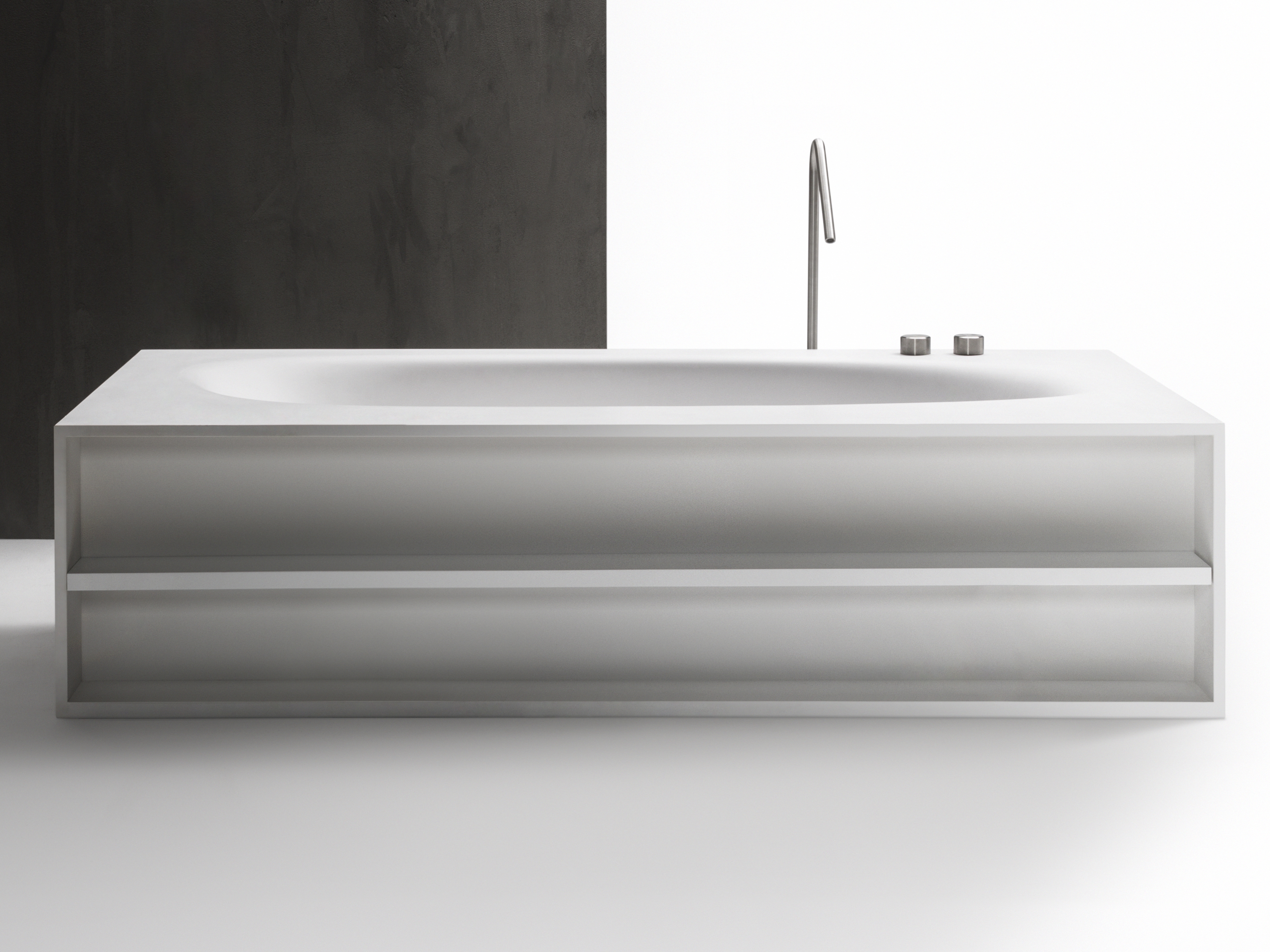 VASCAMISURA Freestanding rectangular Cristalplant® bathtub By FALPER
