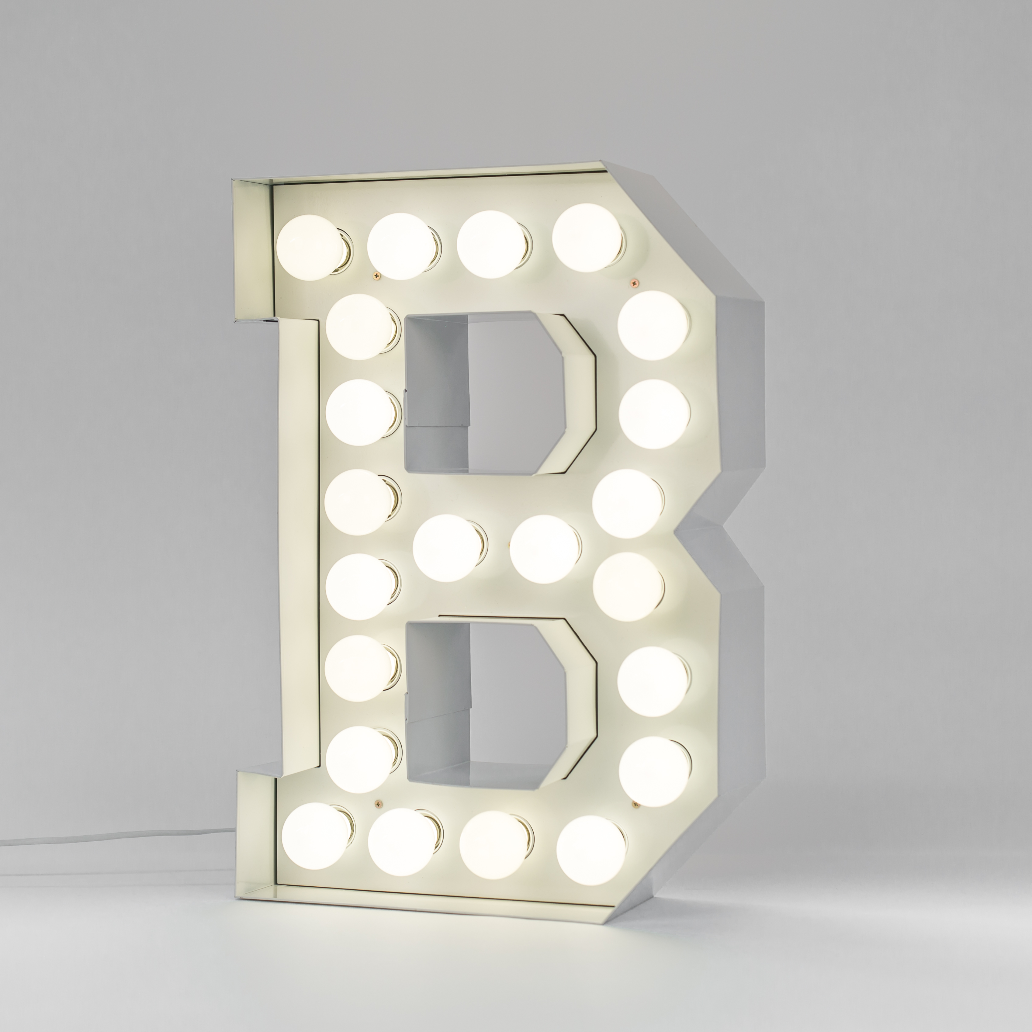 VEGAZ lettera luminosa a LED By Seletti