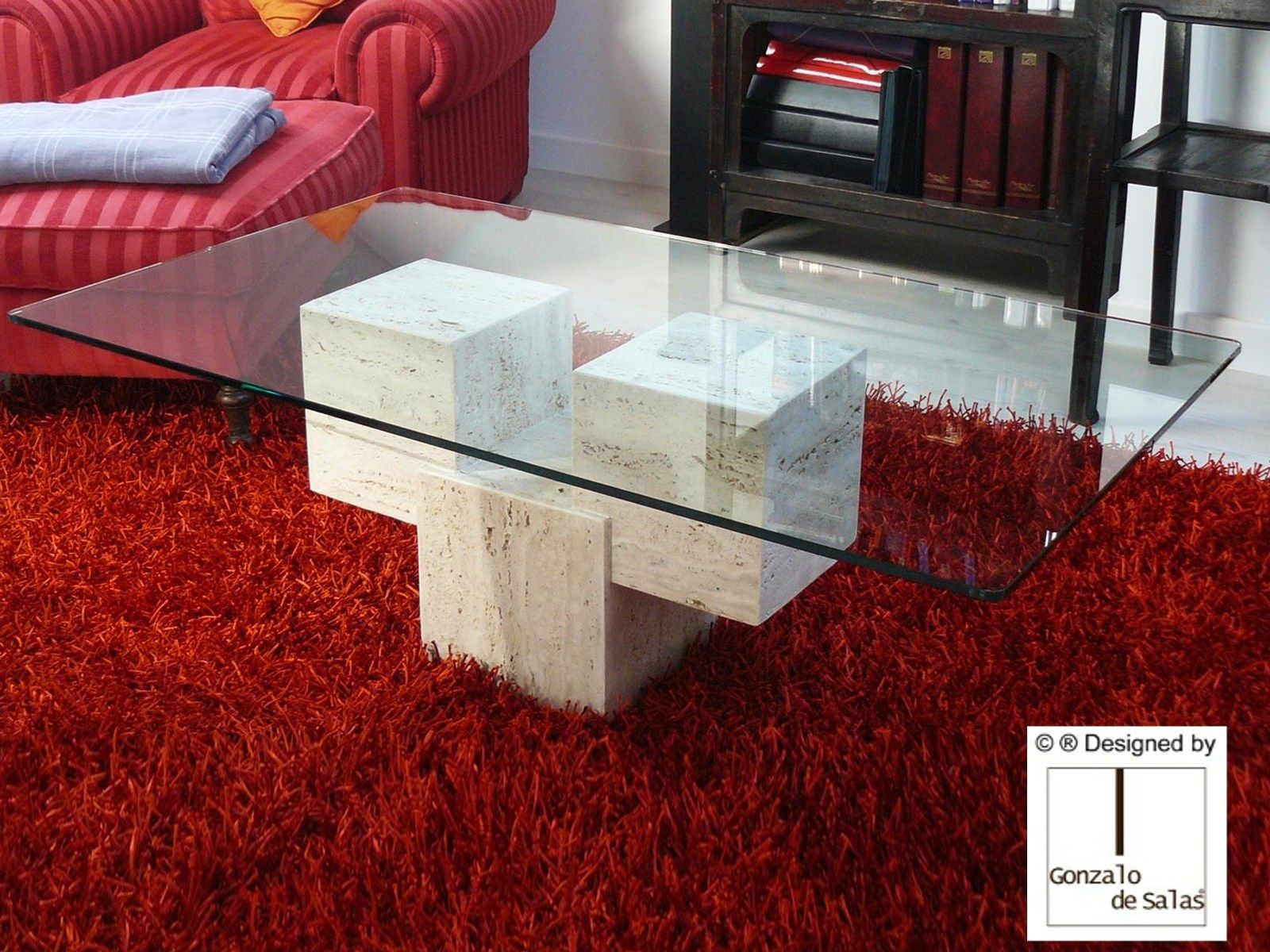 VENUS Rectangular travertine coffee table By Gonzalo De Salas
