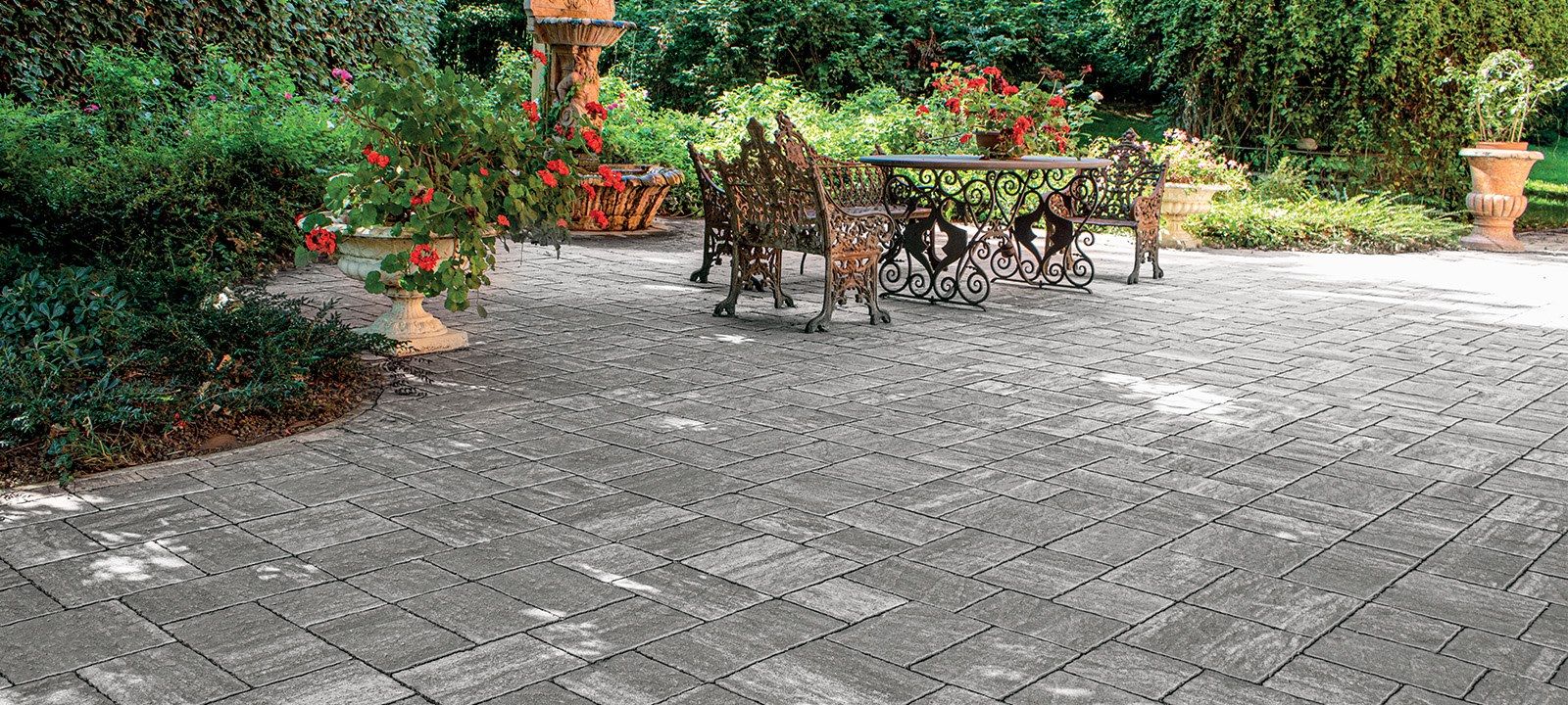 VERONA Concrete paving block By MVB BAGATTINI