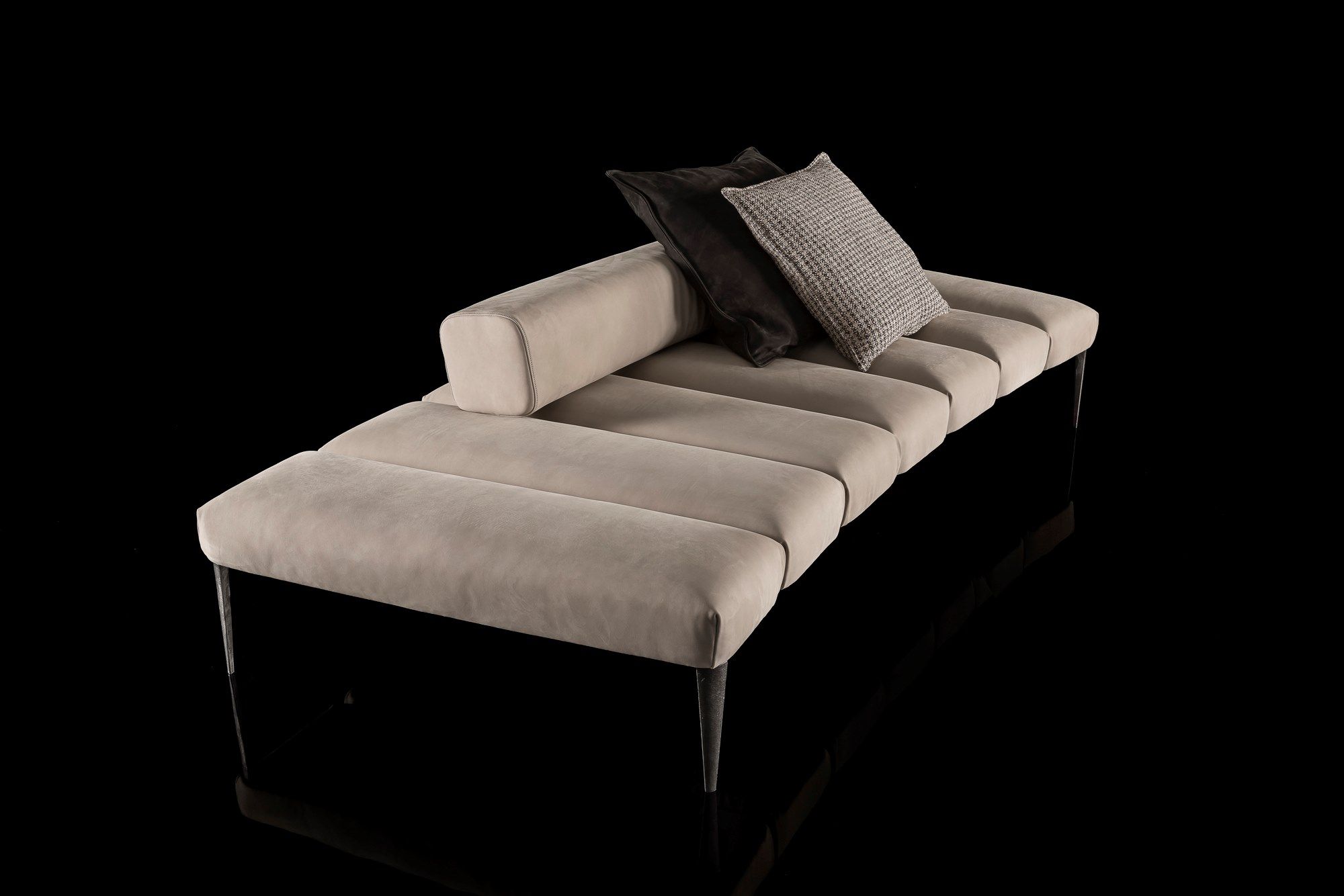 VERTIGO Upholstered fabric bench By Henge | design Massimo Castagna