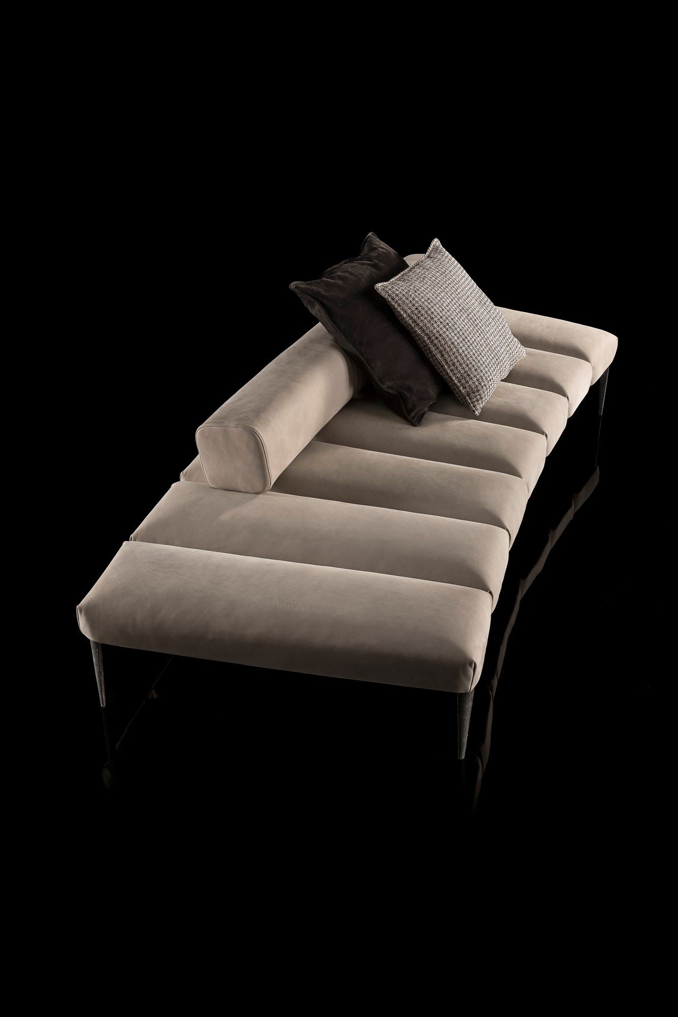VERTIGO Upholstered fabric bench By Henge | design Massimo Castagna