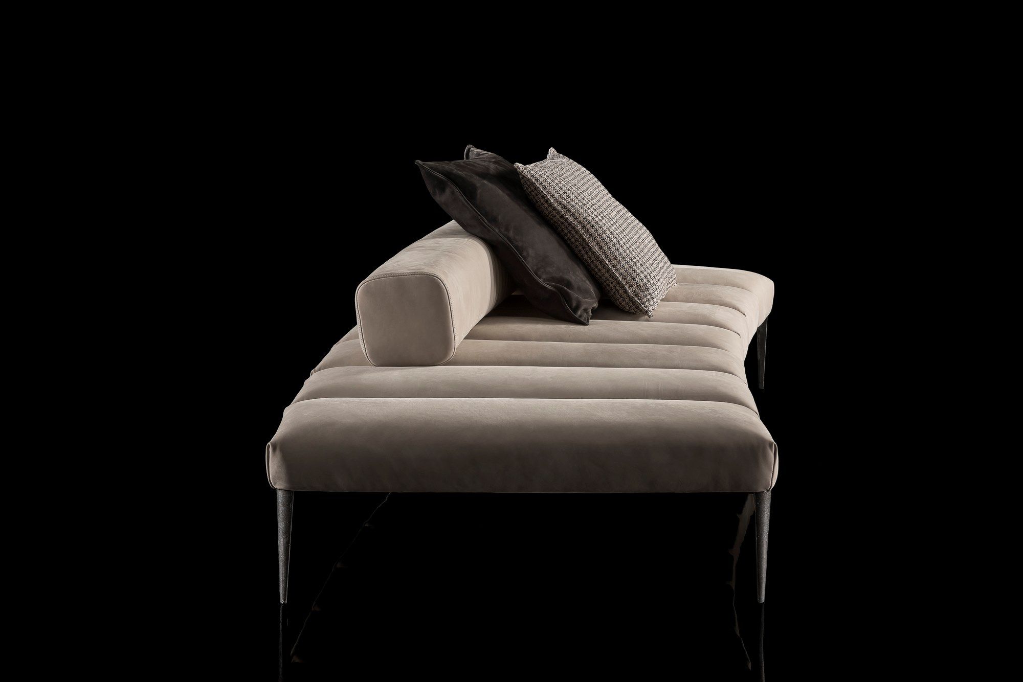 VERTIGO Upholstered fabric bench By Henge | design Massimo Castagna