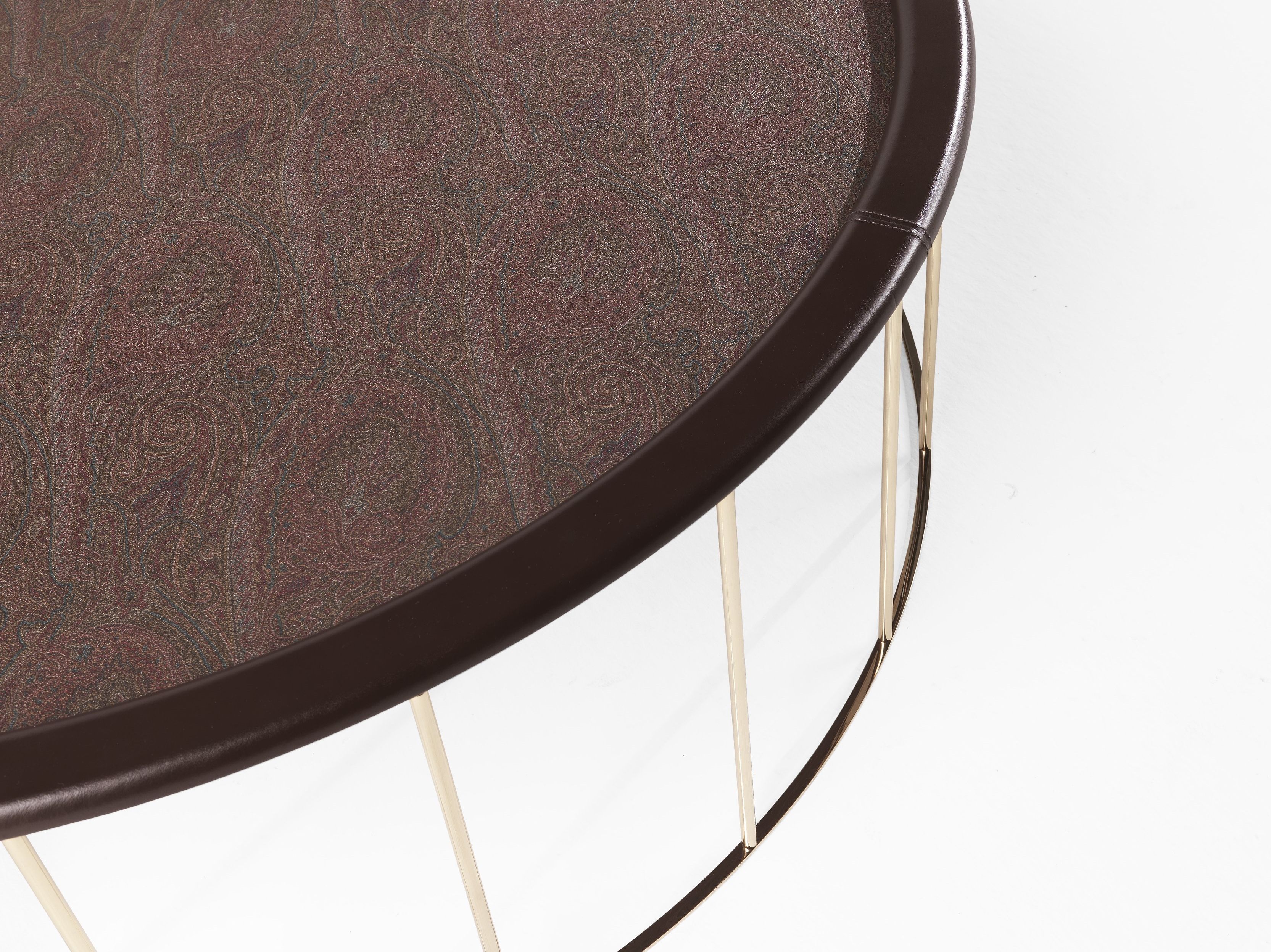 VESSEL Round wooden coffee table By ETRO Home Interiors