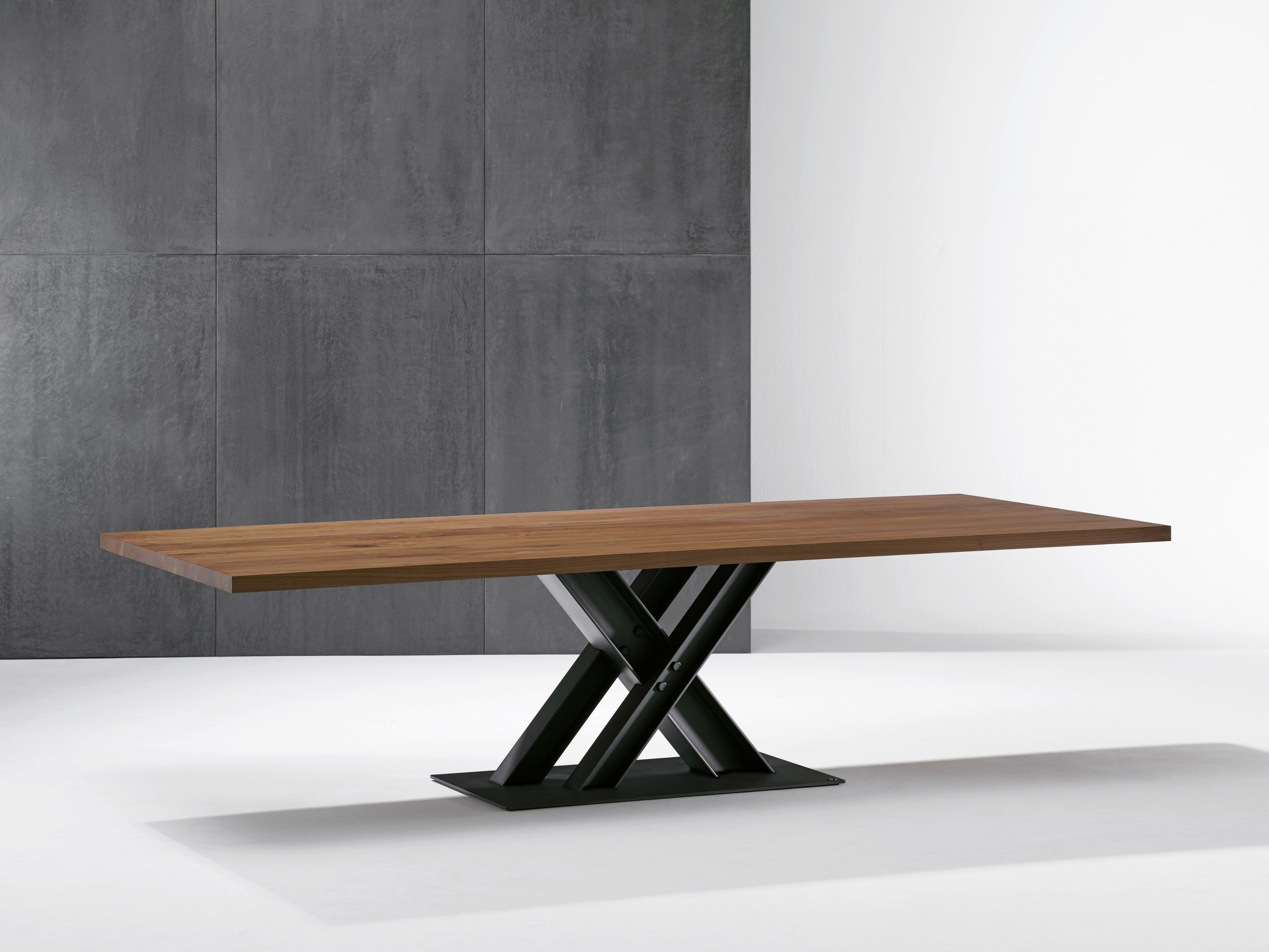VICTOR | Wooden table By Draenert design Wolfgang C.R. Mezger