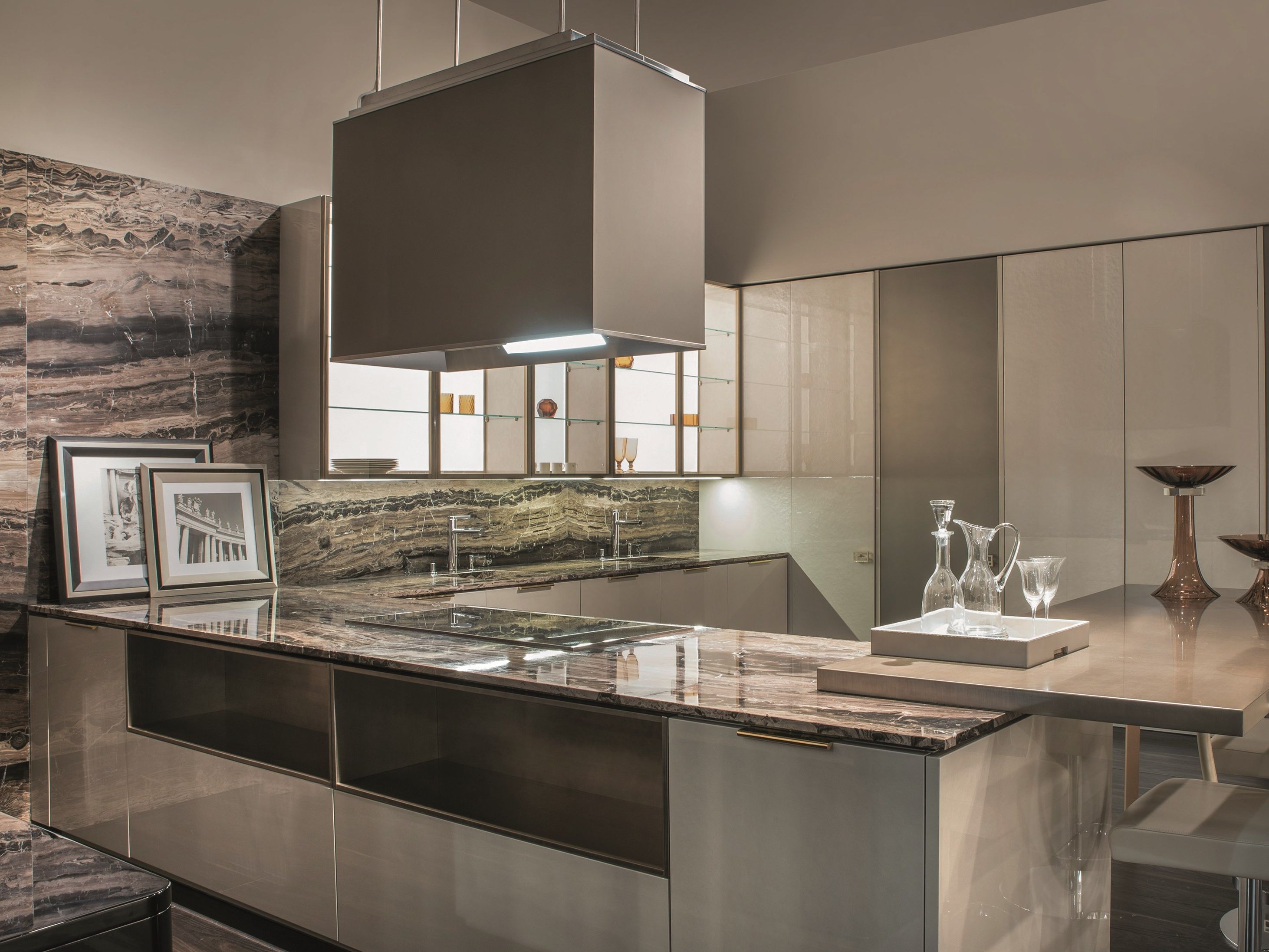 Lacquered wood-bronze fitted kitchen VILLA ADA By FENDI CUCINE