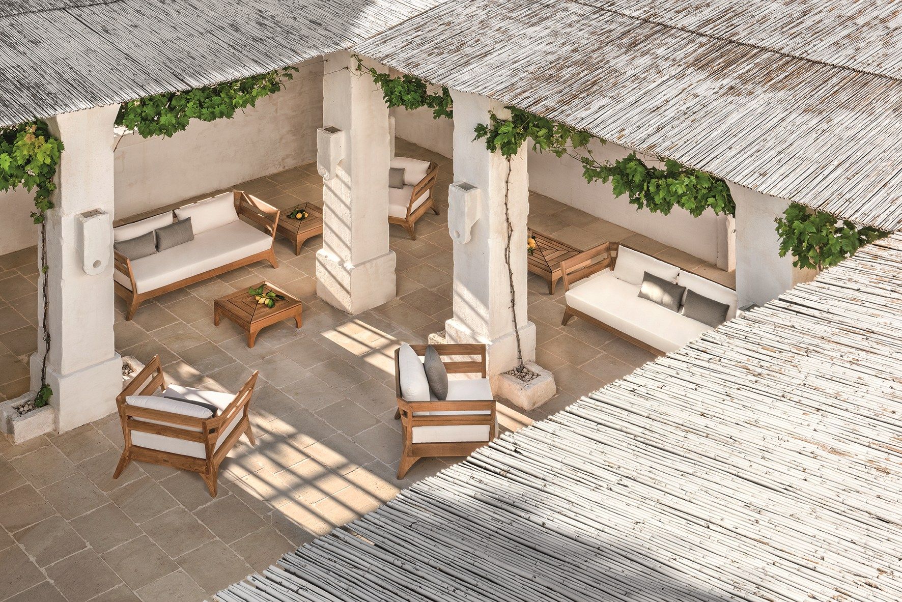 VILLAGE | Square coffee table By Ethimo