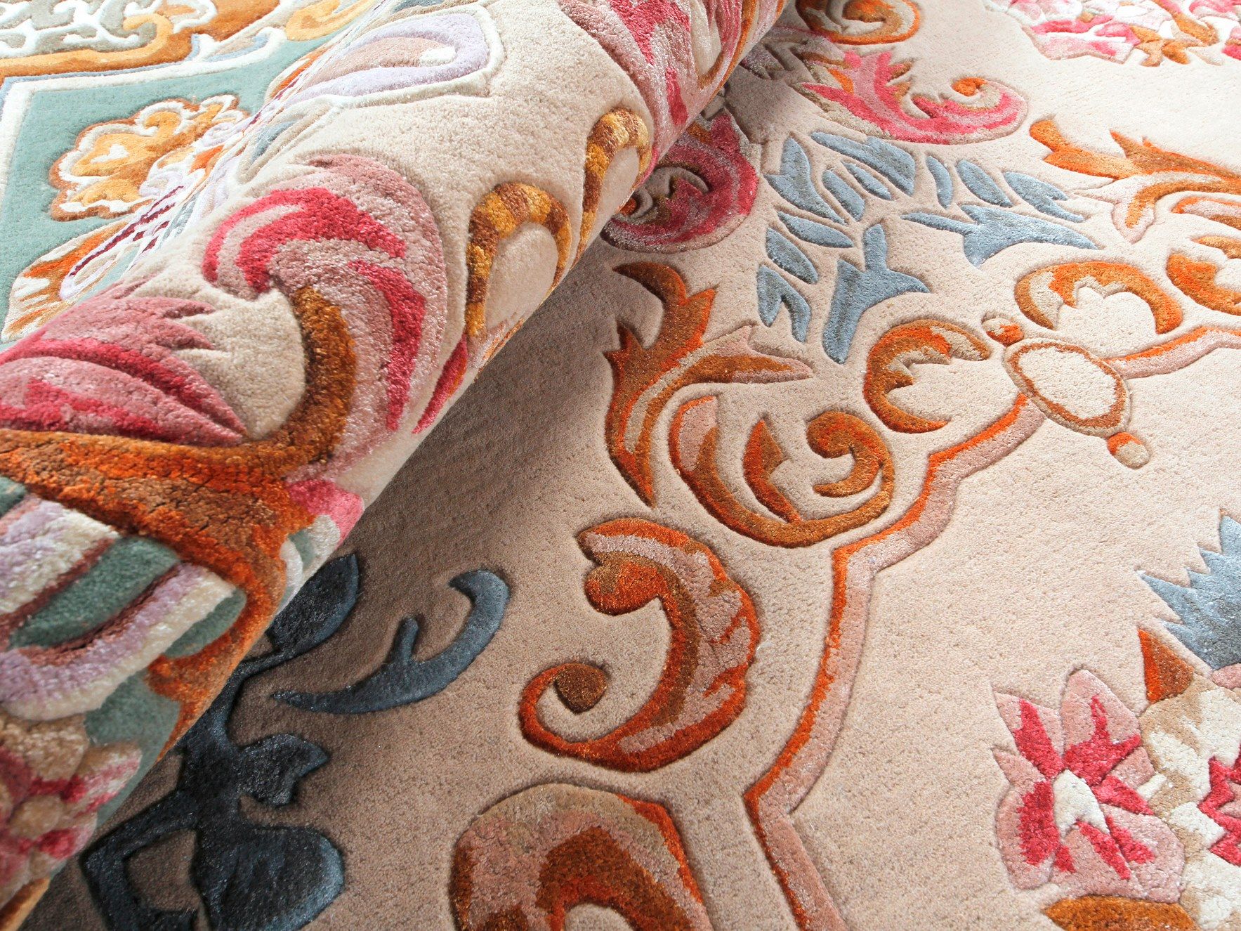 Rectangular custom wool rug VILLENEUVE By Edition Bougainville