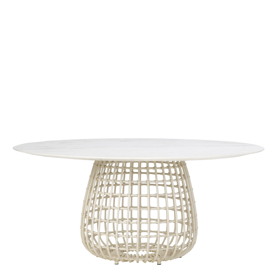 VINO | Dining table By JANUS et Cie design Janice Feldman