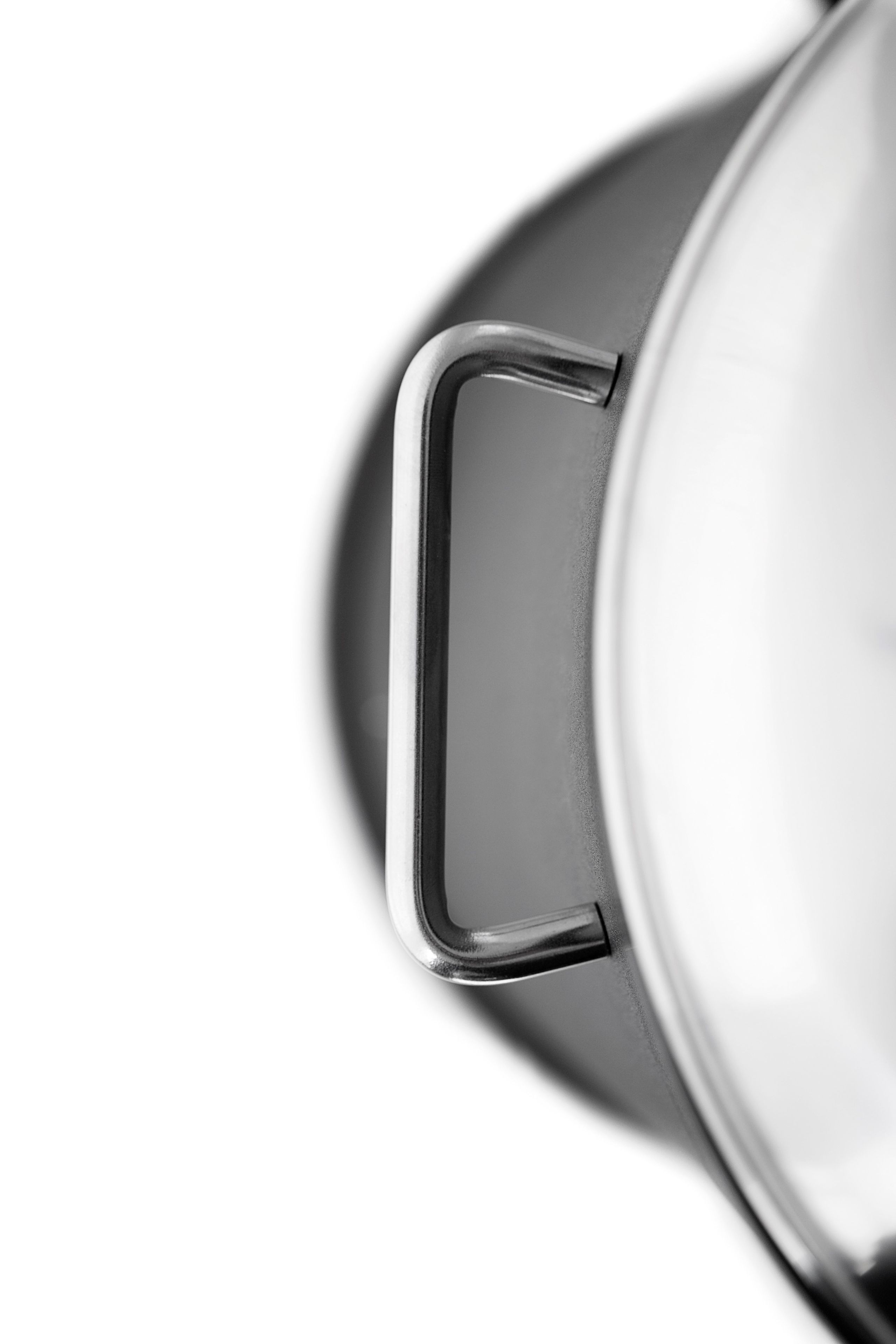 VIPP17 Steel kitchen bin By Vipp | design Holger Nielsen