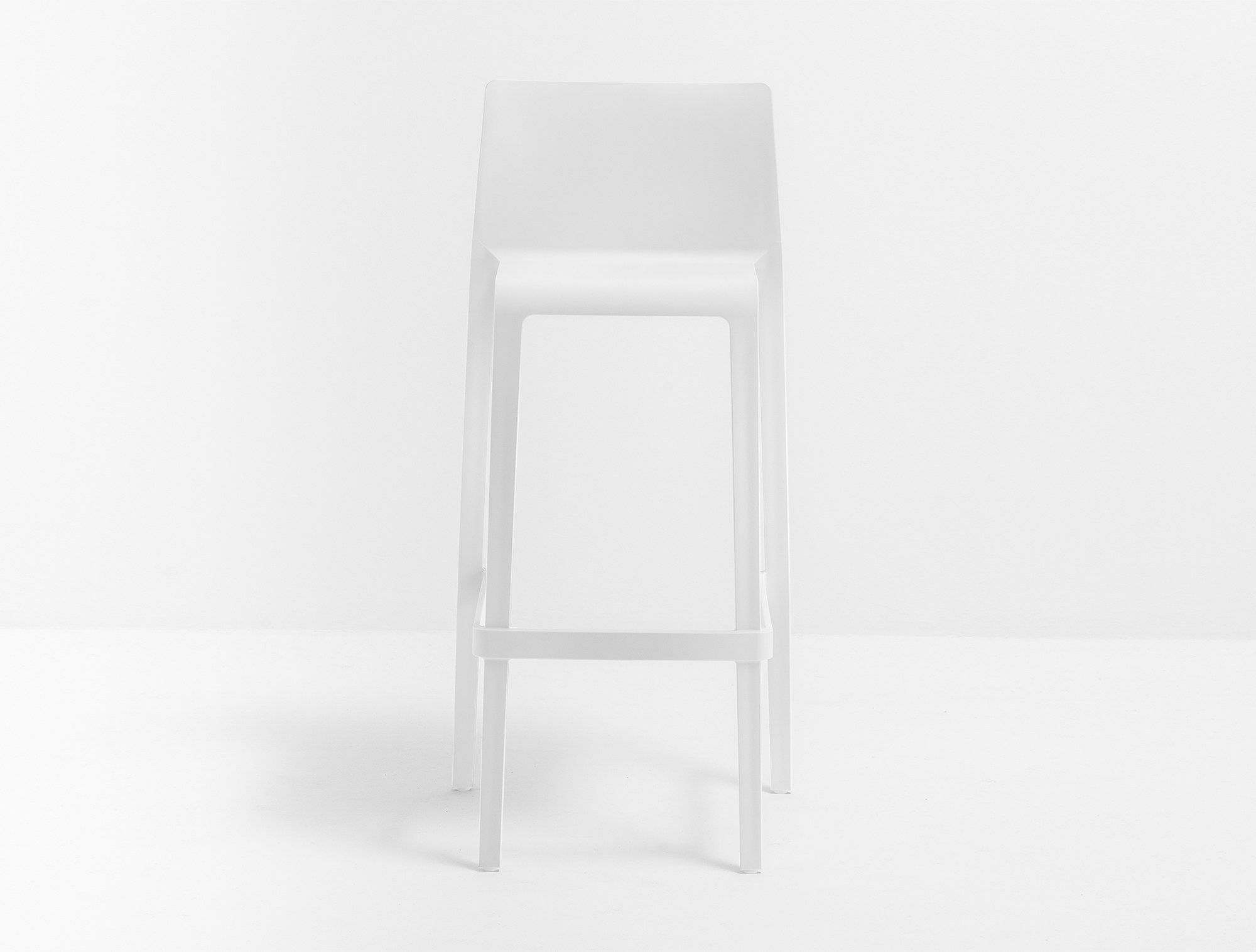VOLT 678 Polypropylene stool By Pedrali