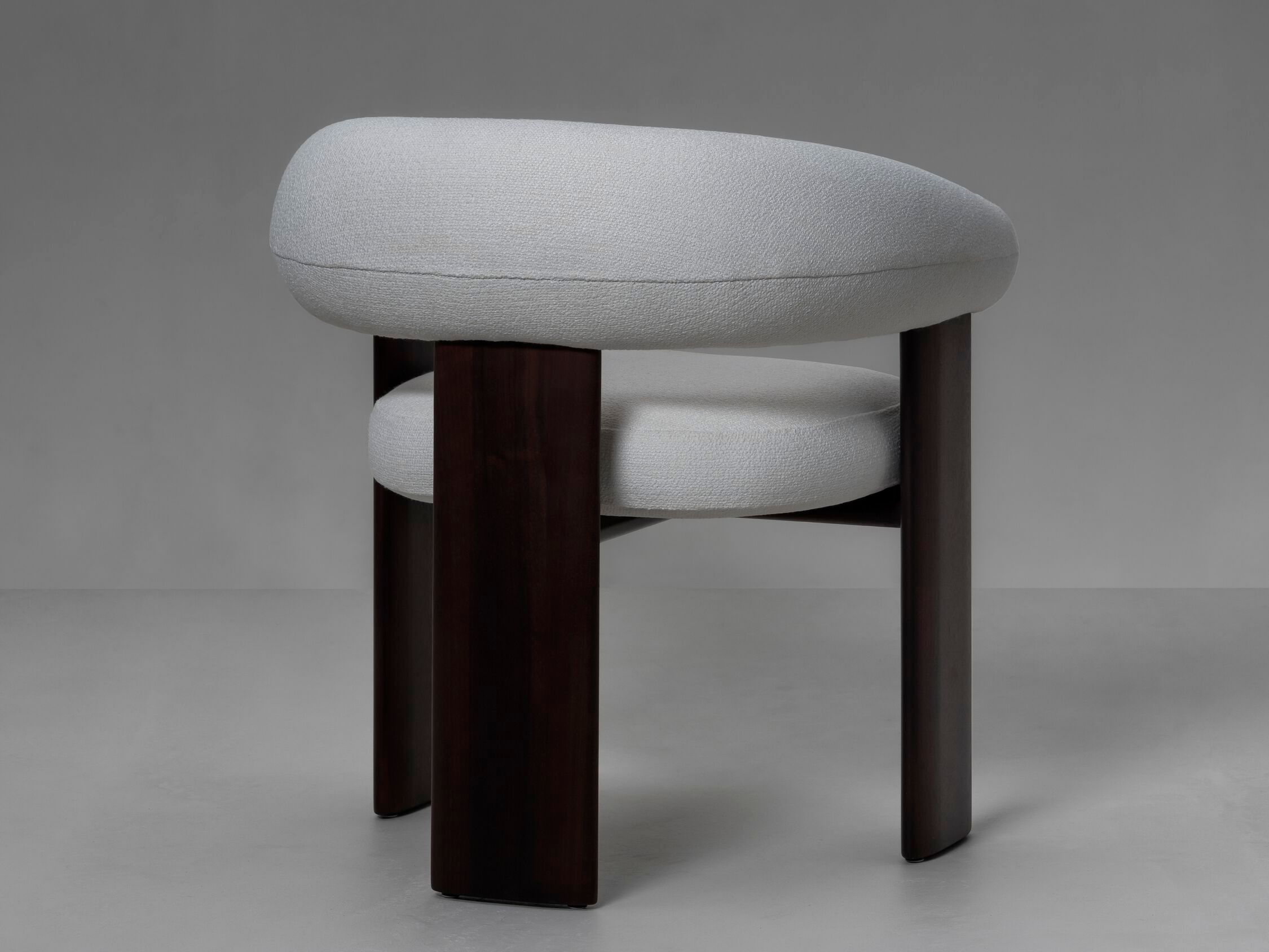 BRACCI Chair By Van Rossum | design Pieter Maes