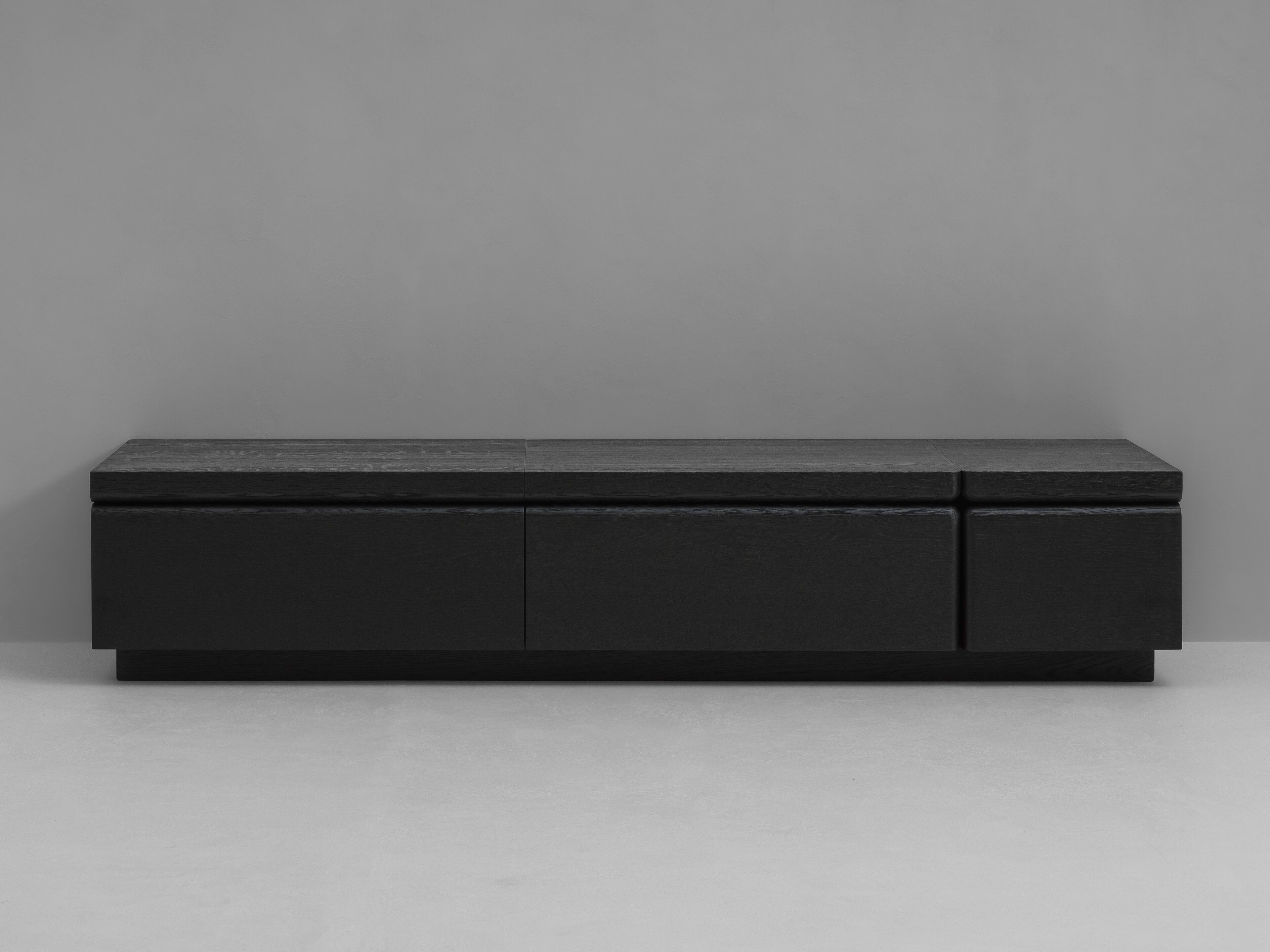 KAST Oak sideboard with doors By Van Rossum | design Thomas Haarmann