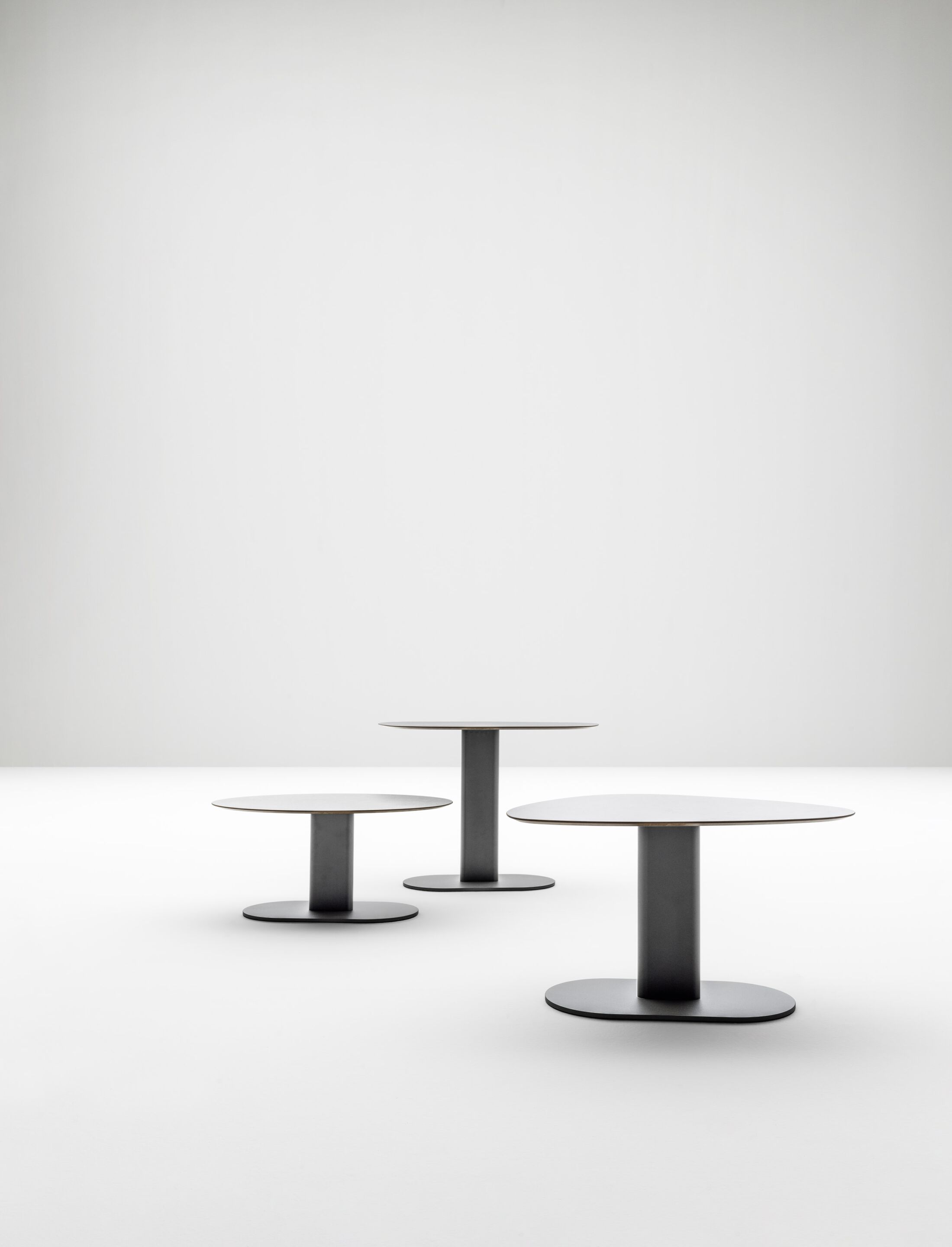 PLINTO Столик By Varaschin | design Pio & Tito Toso