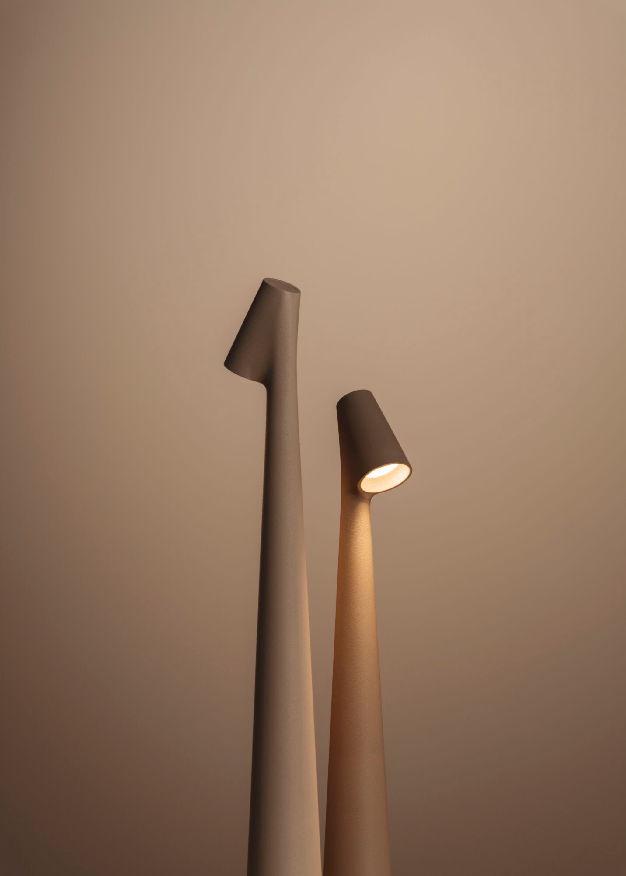 AFRICA Table lamp By Vibia | design Francisco Gomez Paz