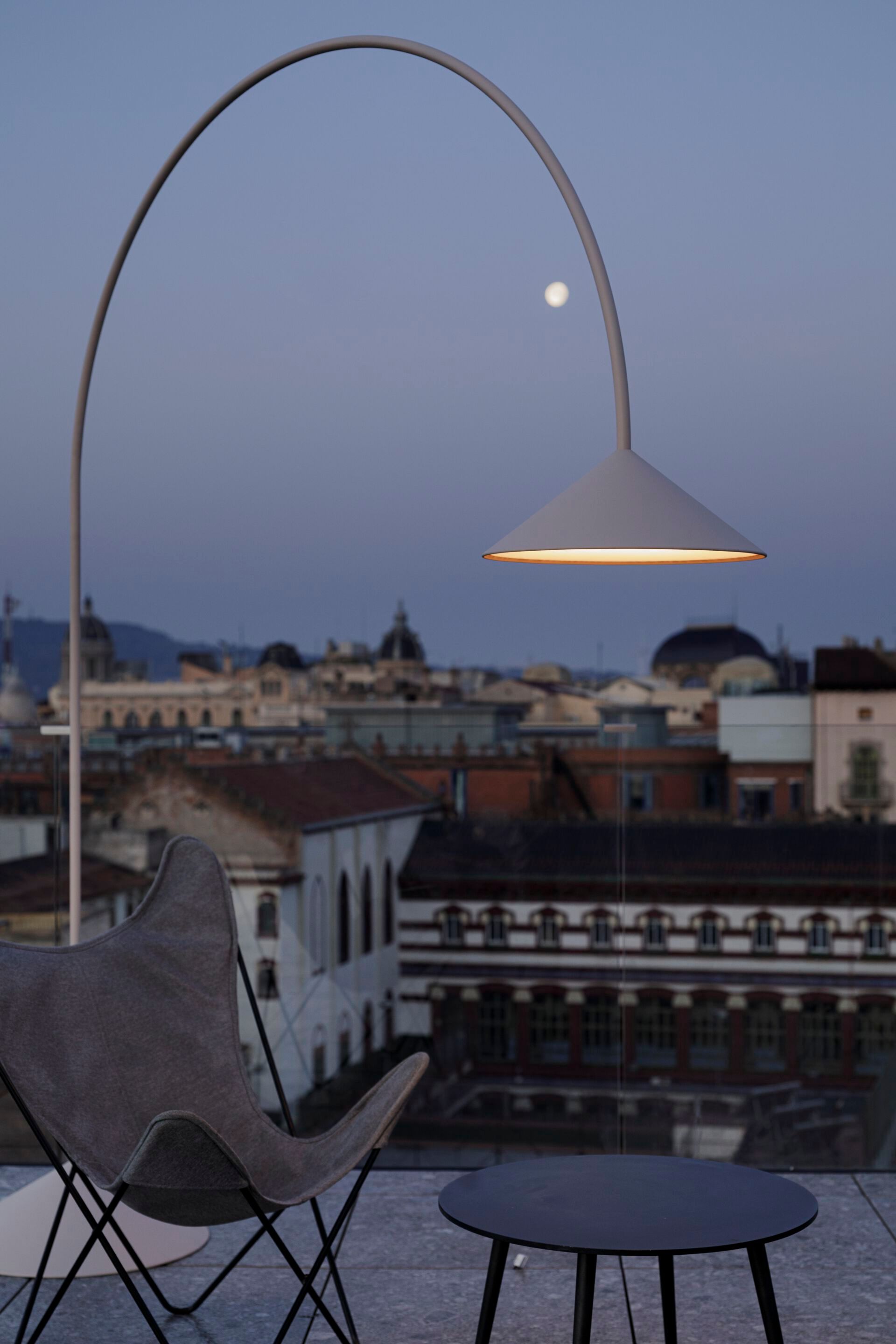 OUT Floor lamp By Vibia | design Victor Carrasco
