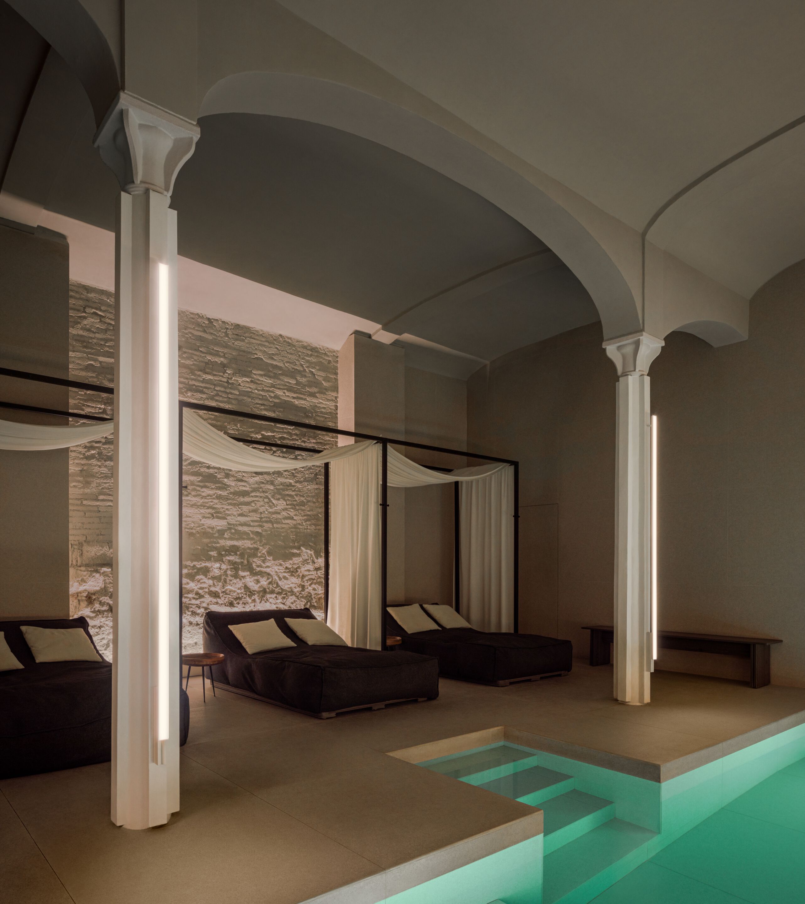 SPA Wall lamp By Vibia