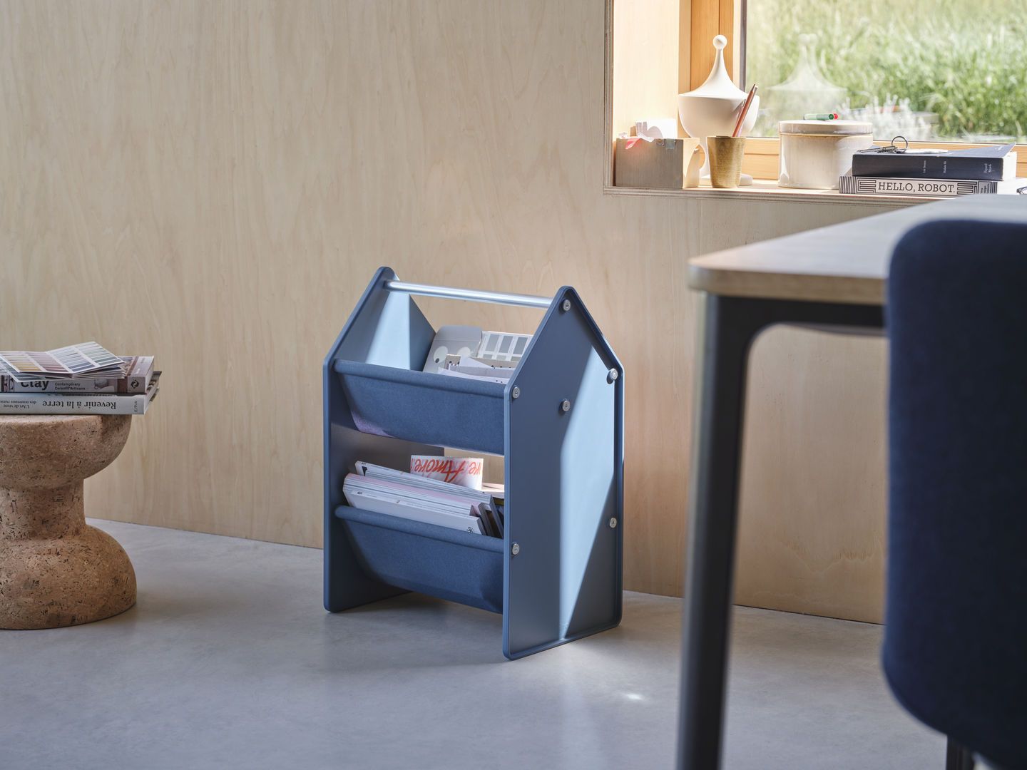 DROP BOX Storage box By Vitra