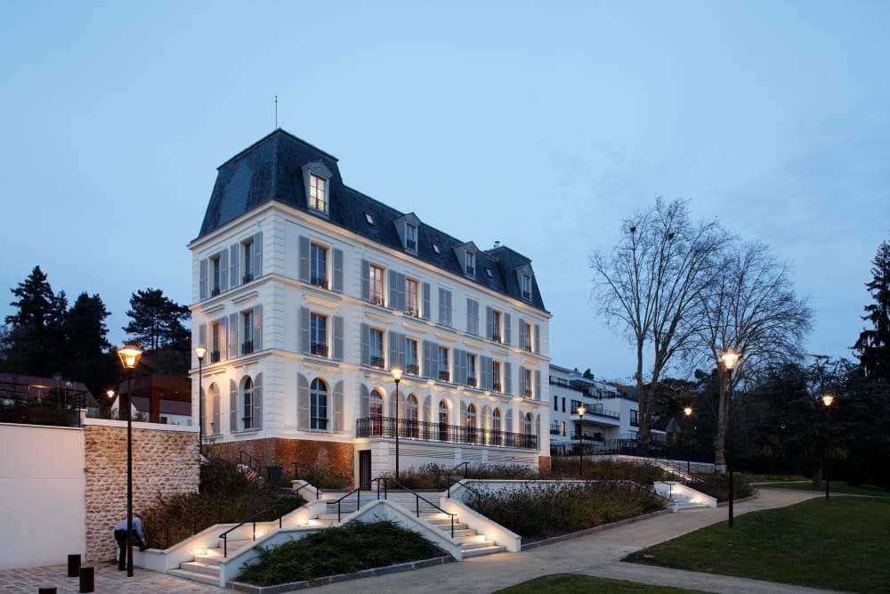 WALKY LED wall-mounted steplight By iGuzzini