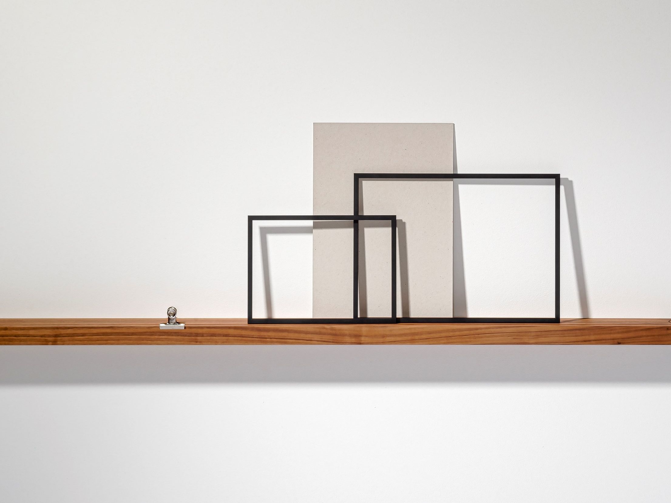 WALNUT PICTURE LEDGE #02 Wall shelf By Weld & co