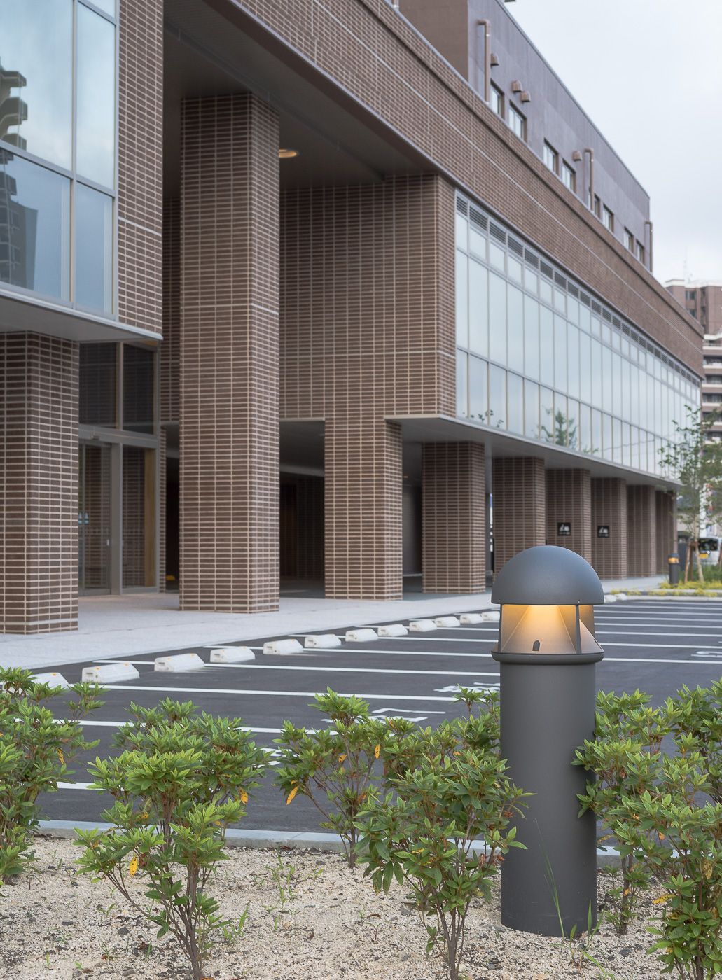 WATERFRONT bollard light By Louis Poulsen