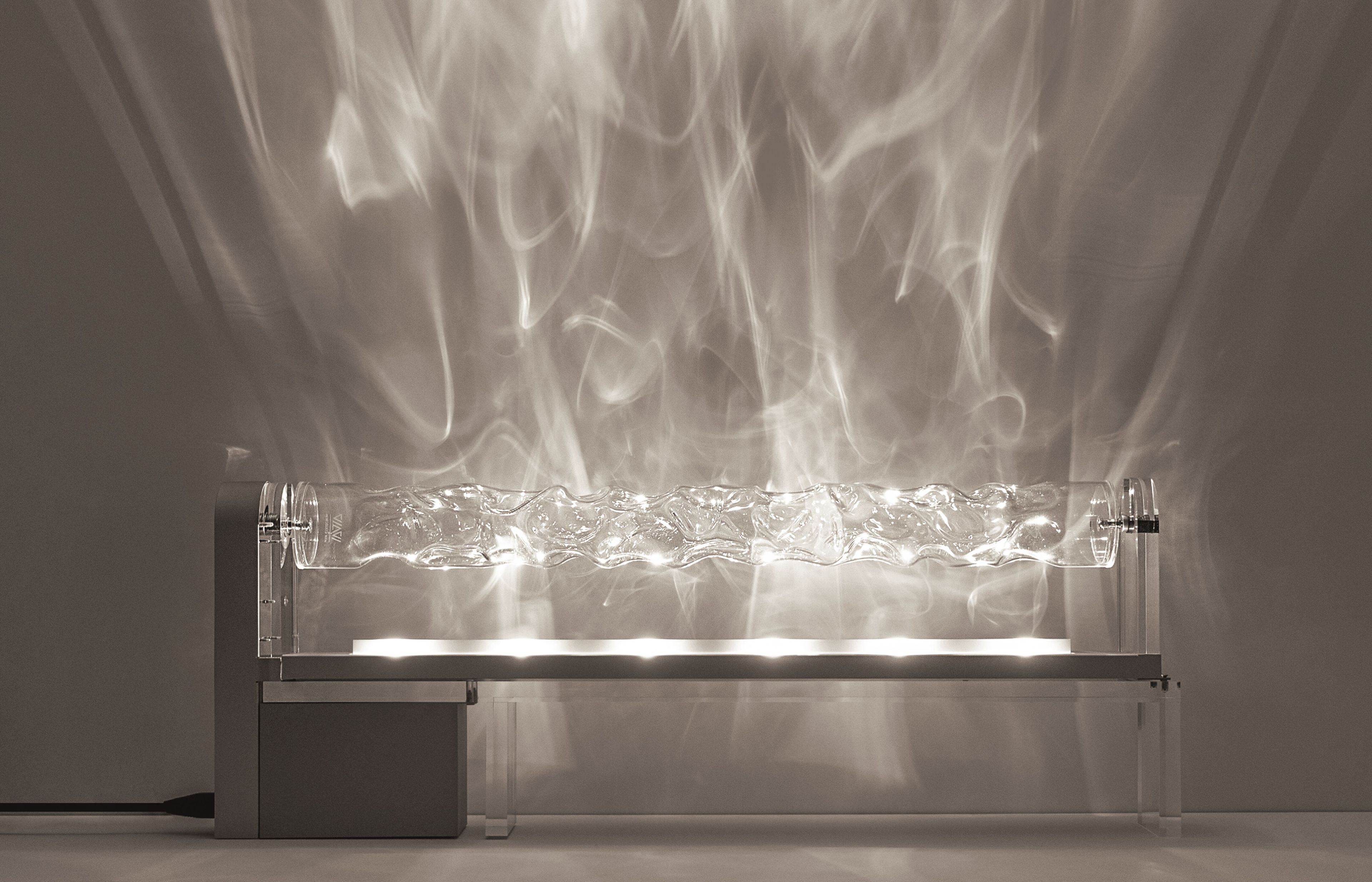 BE WATER Kinetic decorative wall lamp By WAW COLLECTION | design ...