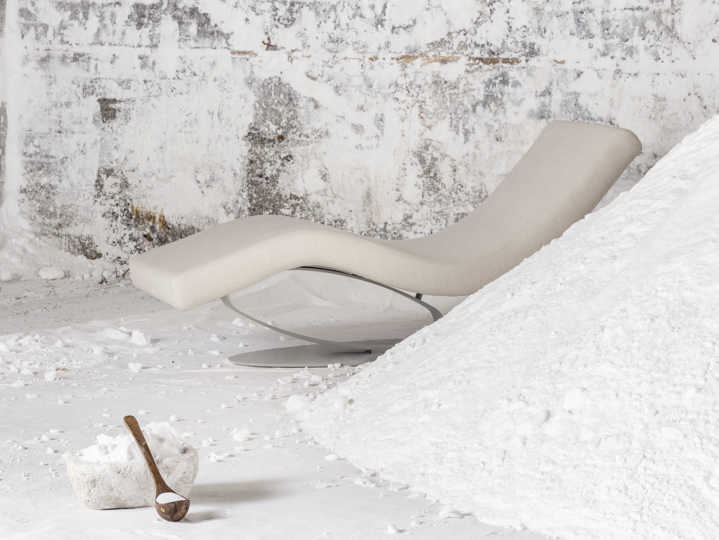 WELLNESS THERAPY Fabric spa bed By Varaschin | design Alberto Apostoli
