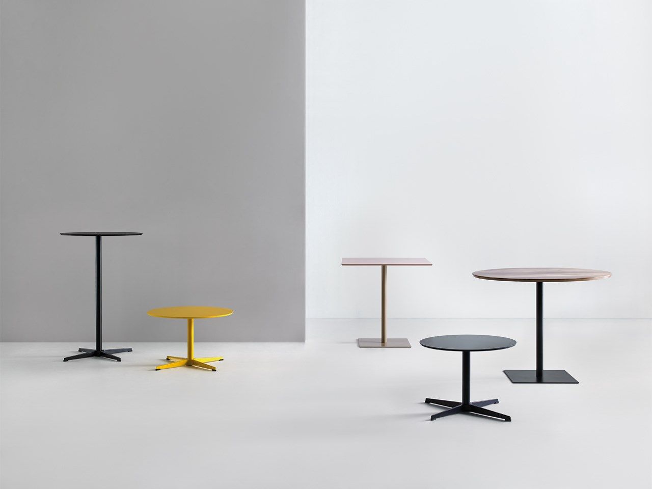 WIDE | Square table Square MDF table By Mobboli