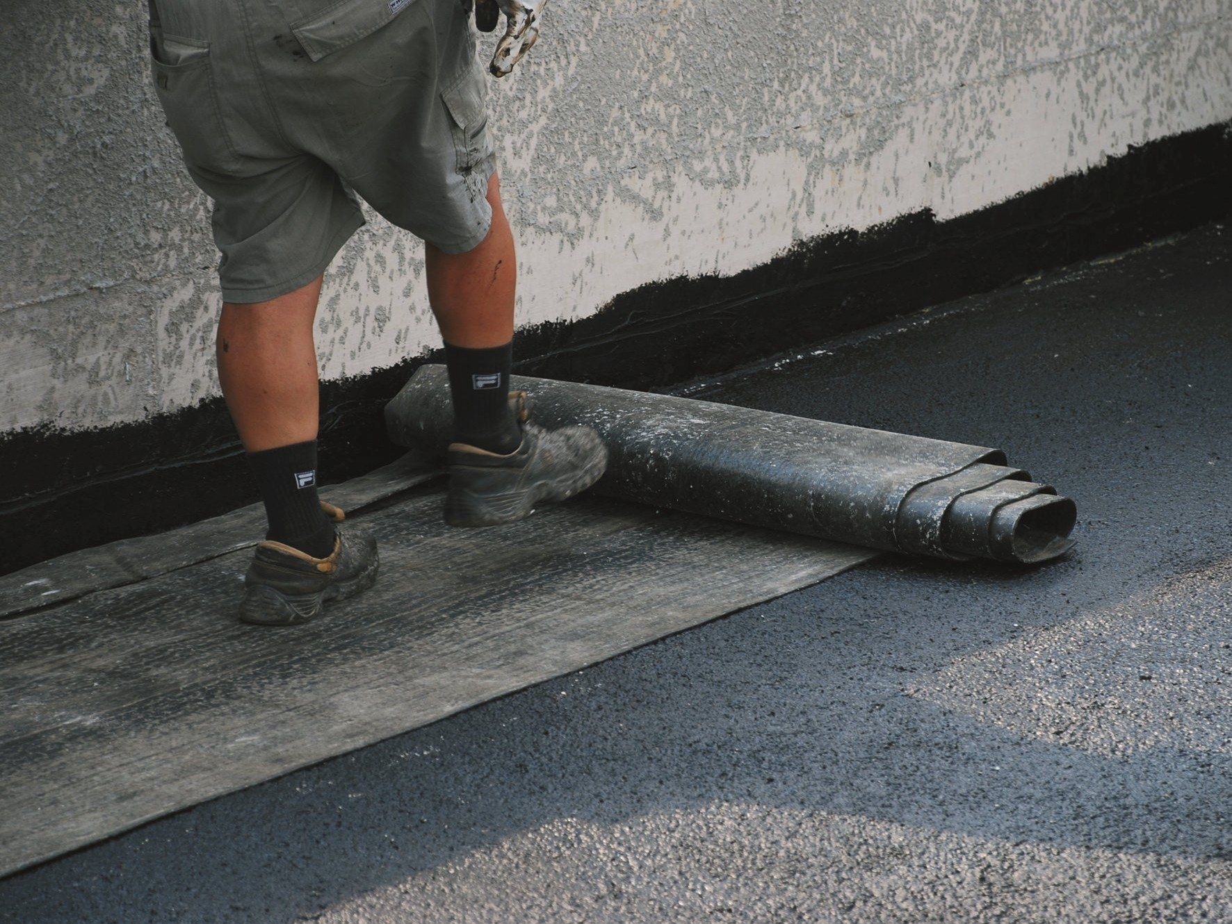 WINGLUE Adesivo bituminoso e butilico By Winkler