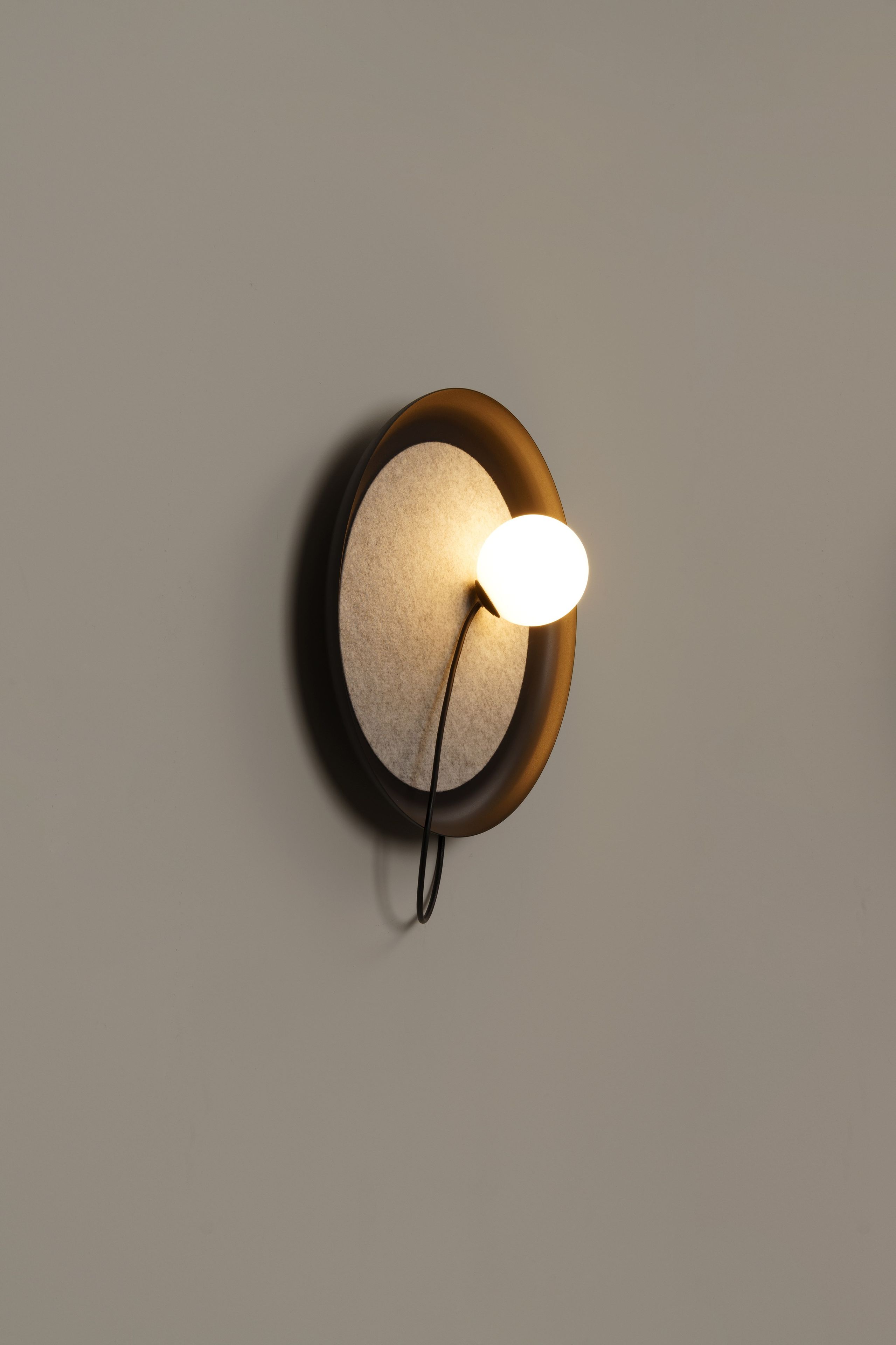 WIRE | Wall light Wire Collection By Milan Iluminación design Jordi Pla ...