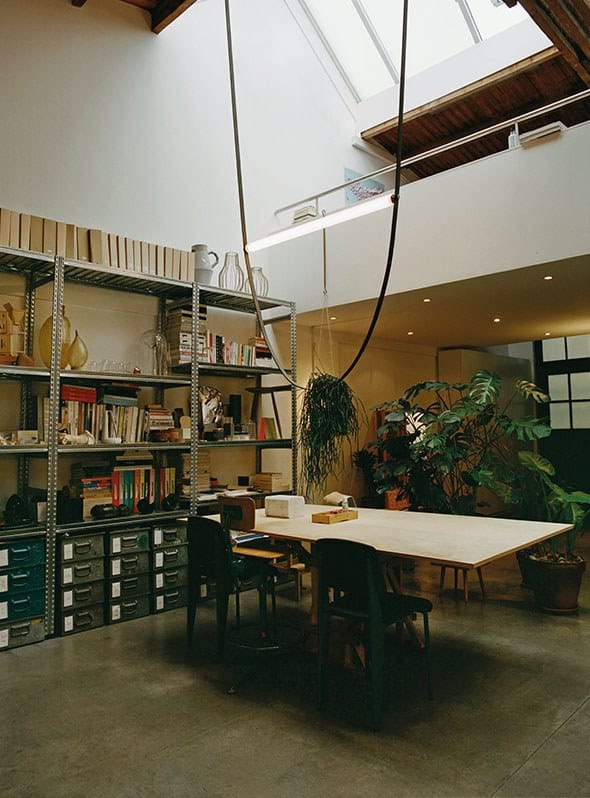 WIRELINE Pendant lamp By Flos | design Formafantasma