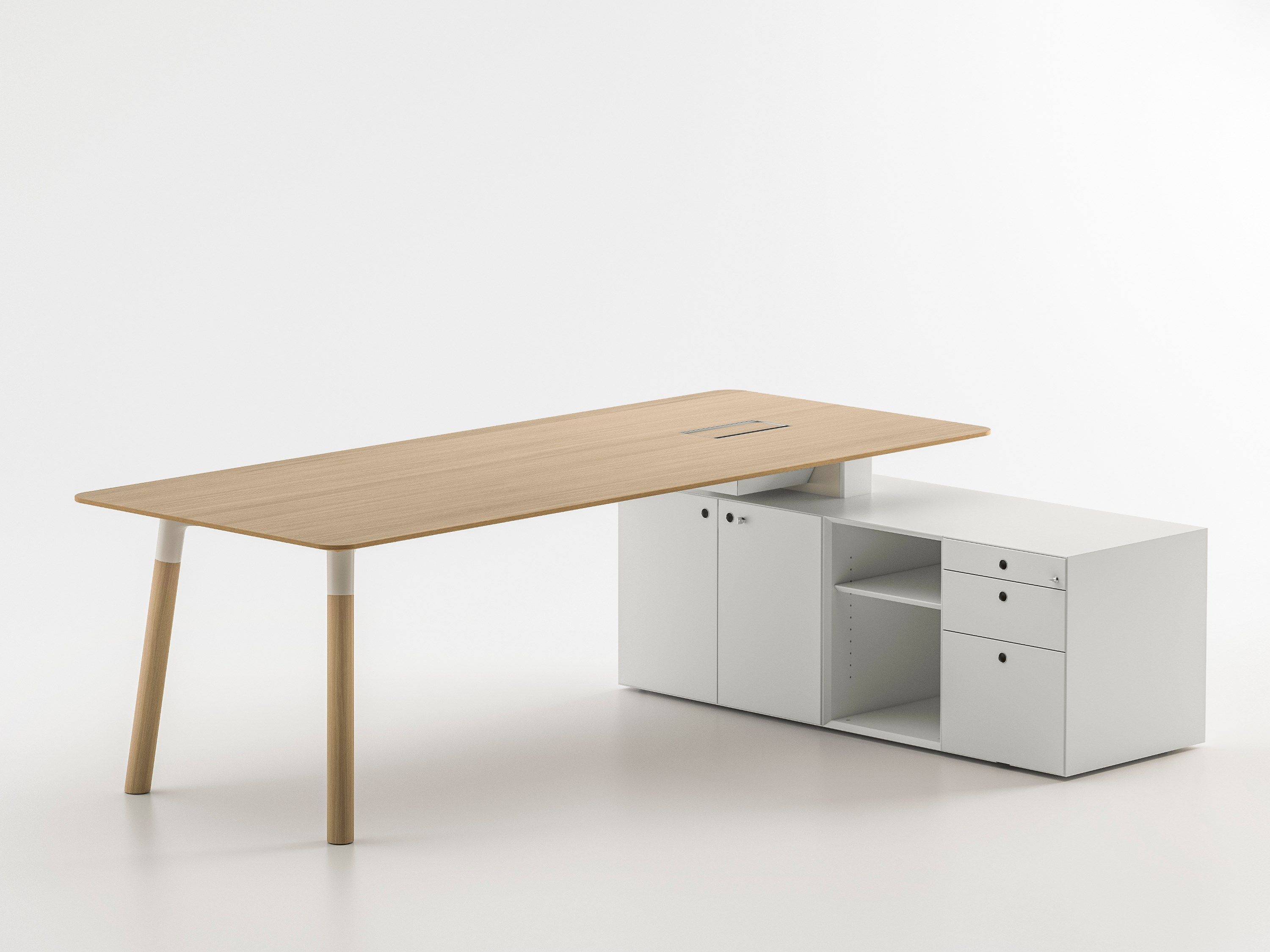 WOODS | Executive desk By FANTONI design Metrica