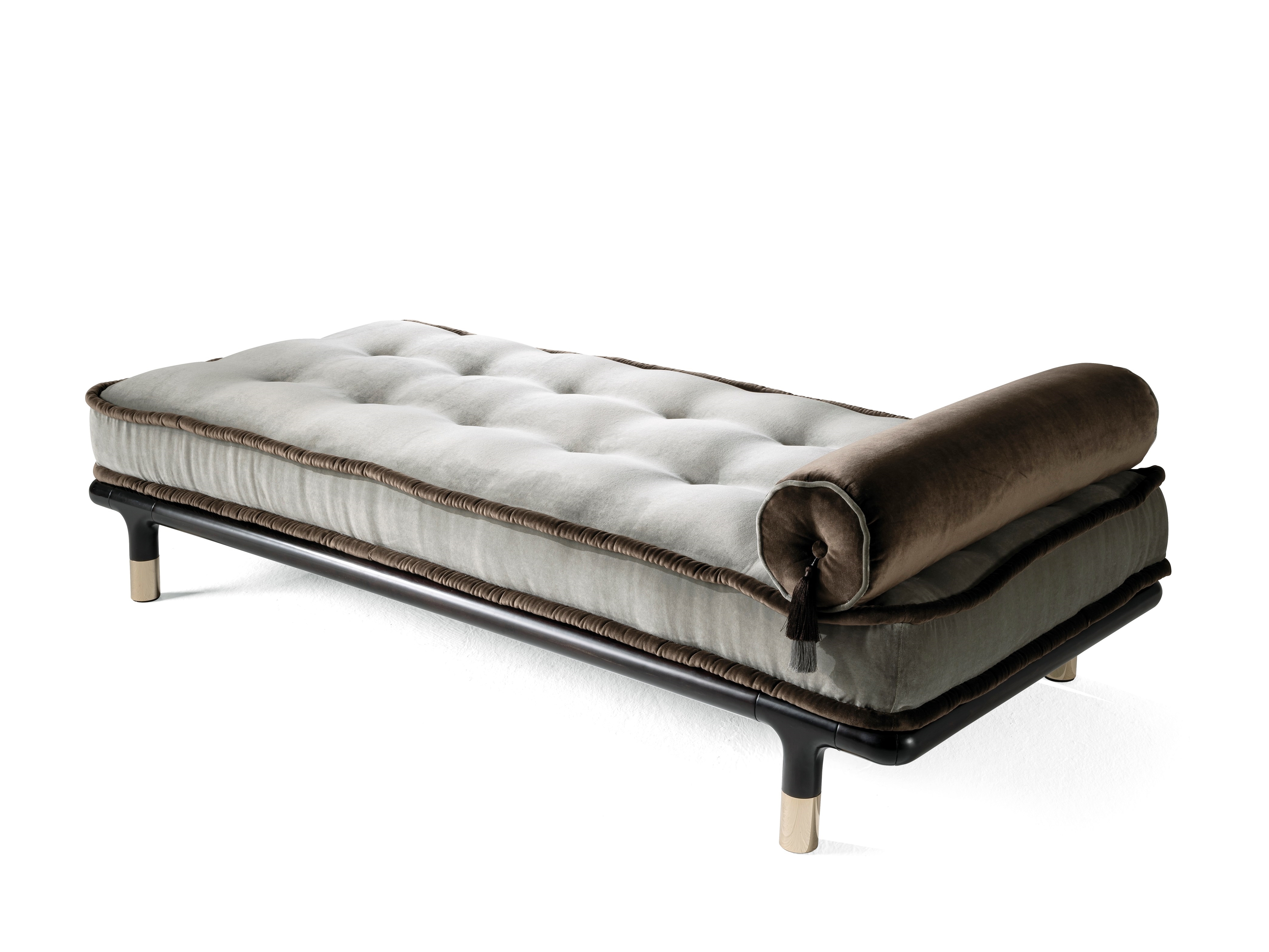 WOODSTOCK Contemporary style upholstered fabric day bed By ETRO Home ...