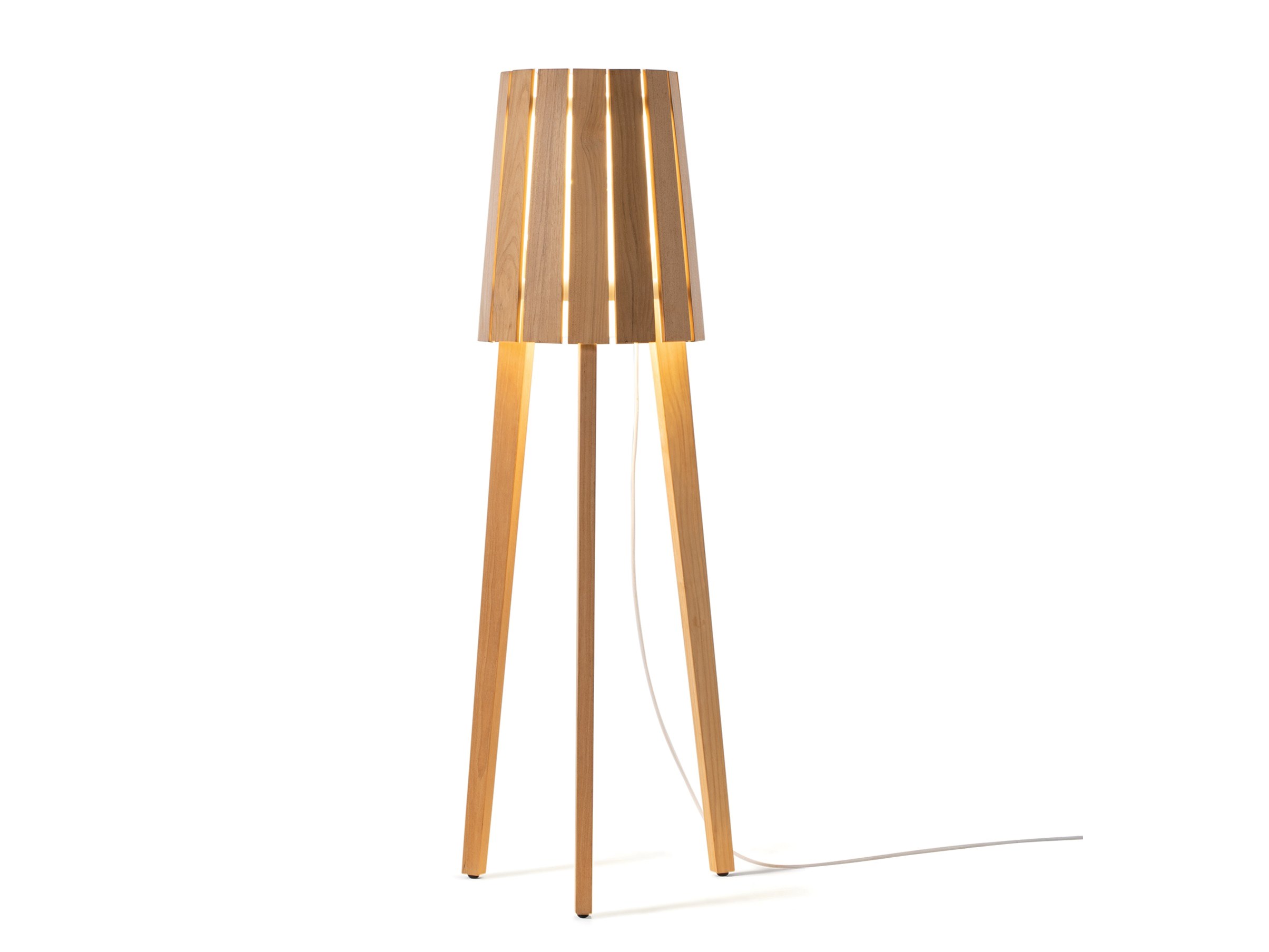 WOODY 户外落地灯 By Ethimo | design Marc Sadler