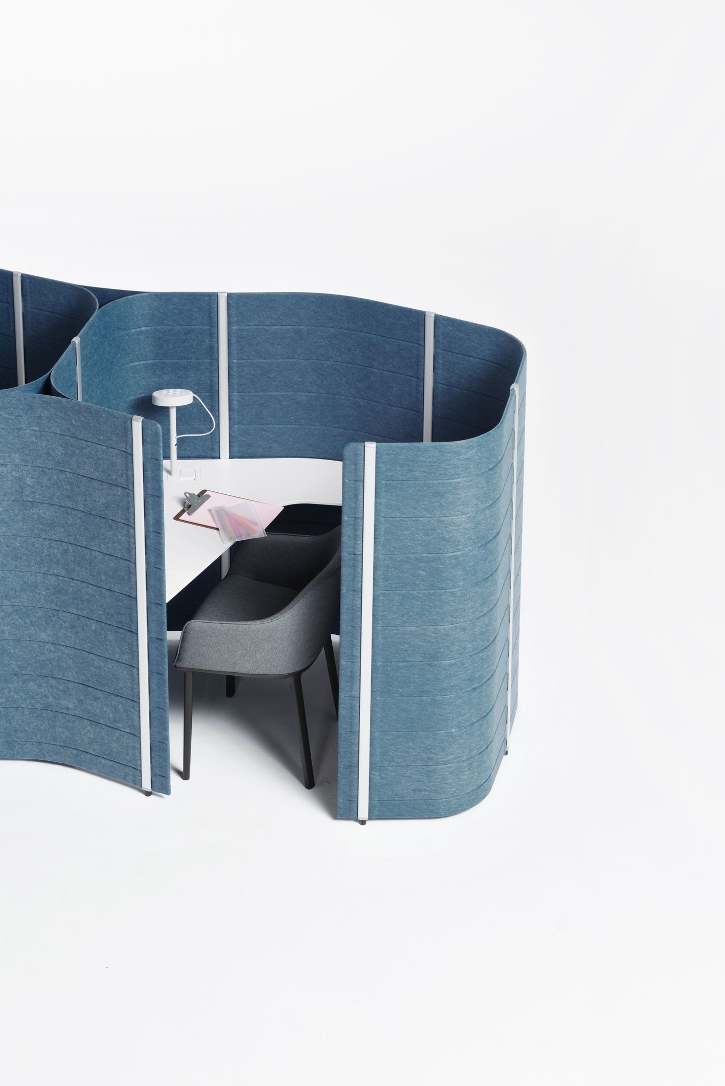 WORKBAYS FOCUS Acoustic fabric office booth By Vitra | design Ronan ...