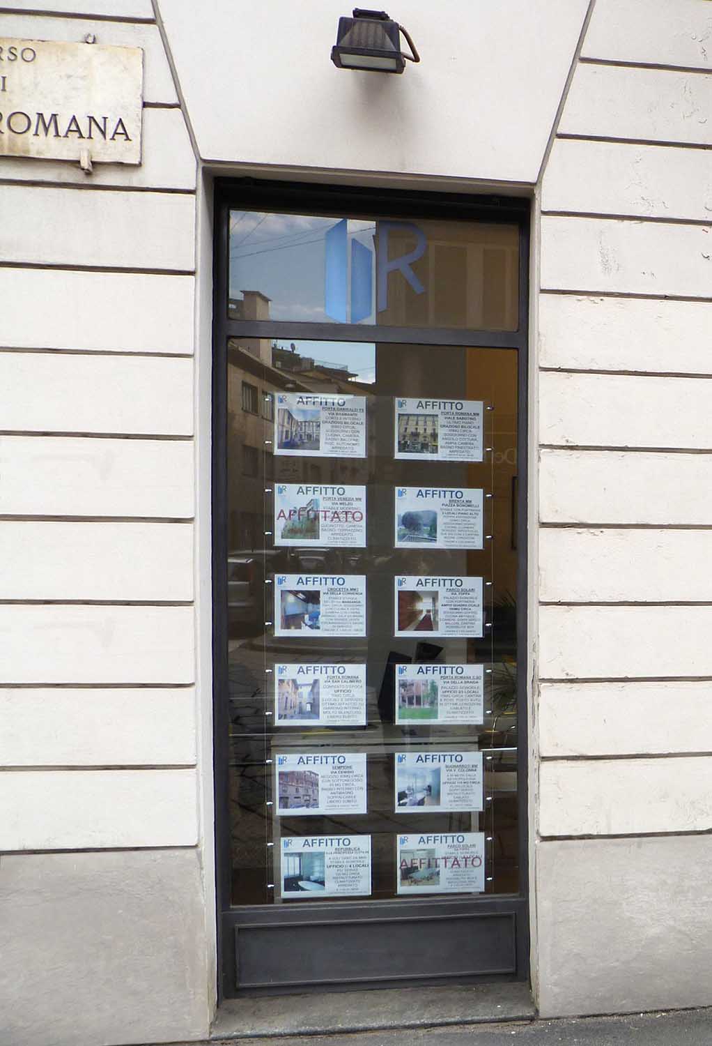 Espositore a parete/vetrina attrezzata WW-DISPLAY - GEPROM design ...