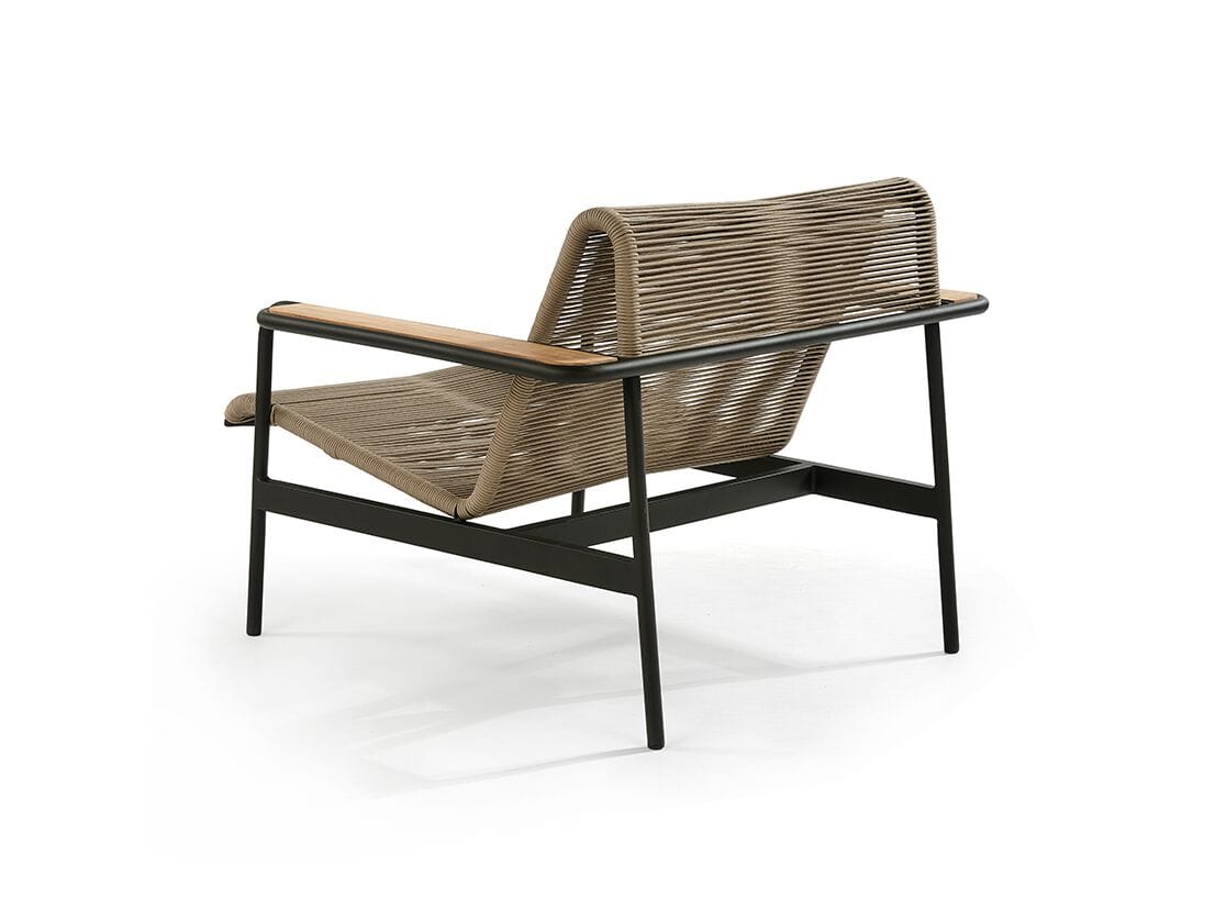 MECOX Easy chair By Walters